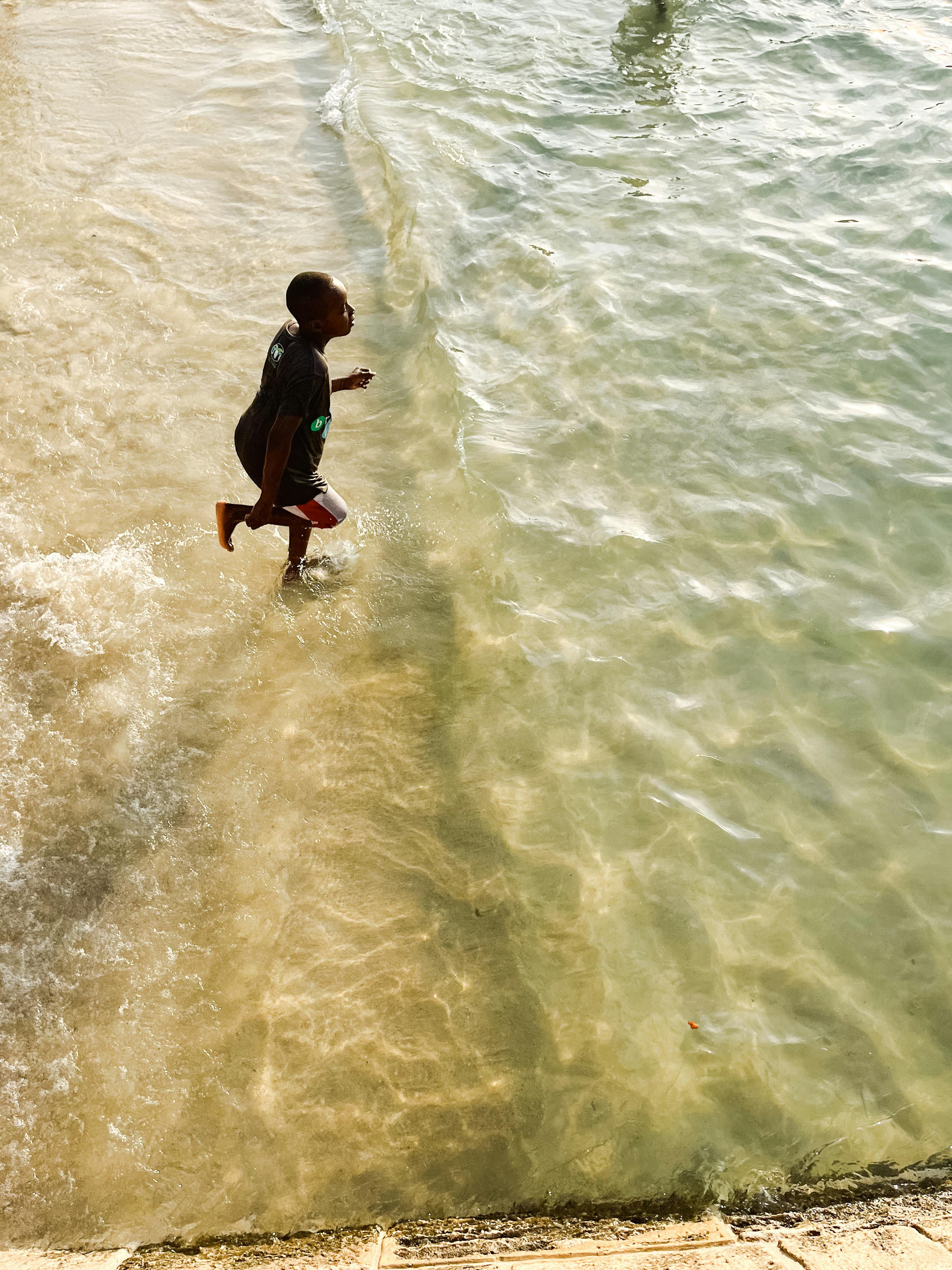 Running By Beach Photos, Download The BEST Free Running By Beach Stock ...