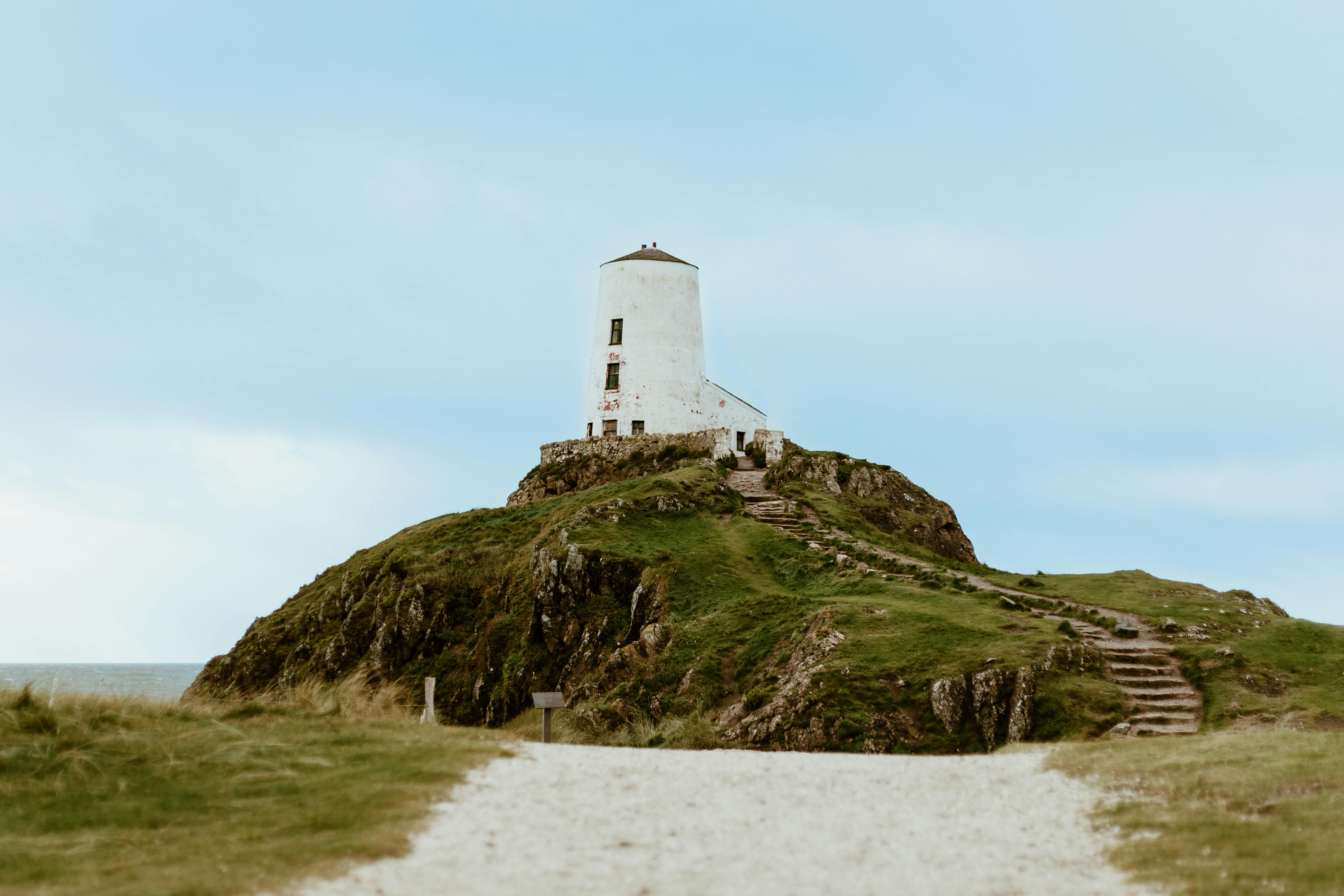 Lighthouse on Hill · Free Stock Photo