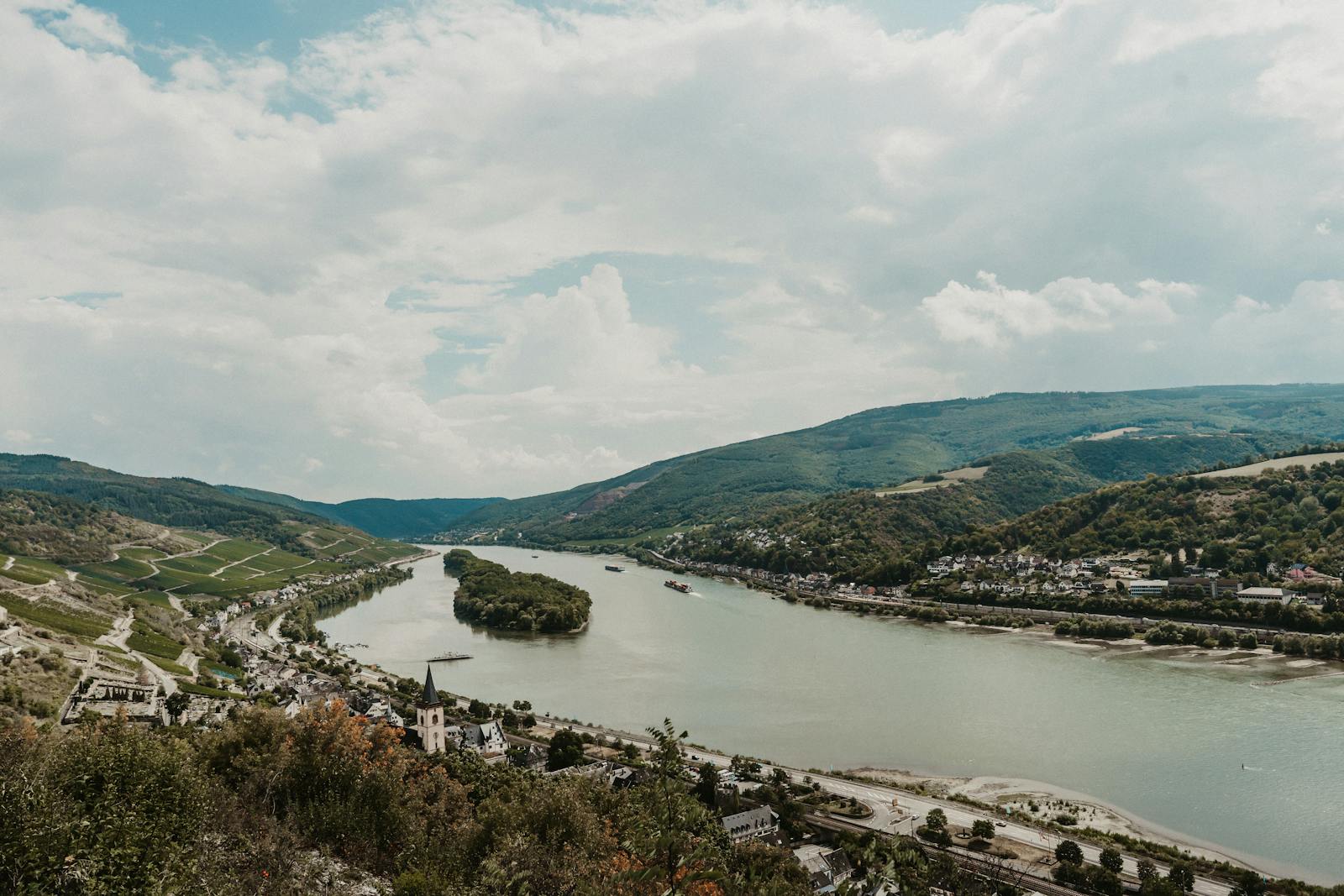 Rhein Ii Photos, Download The BEST Free Rhein Ii Stock Photos & HD Images