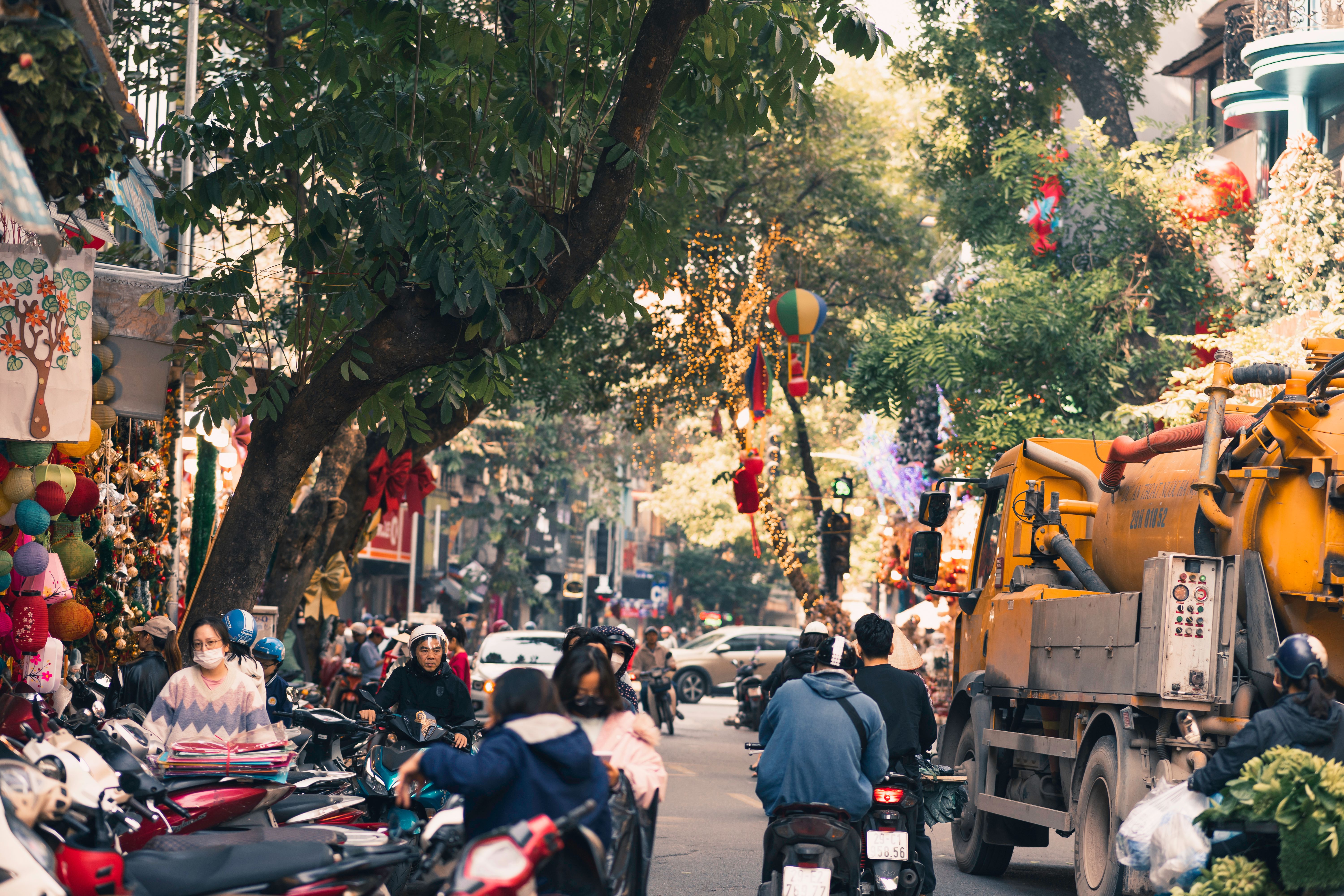 Photo of a Busy Street · Free Stock Photo