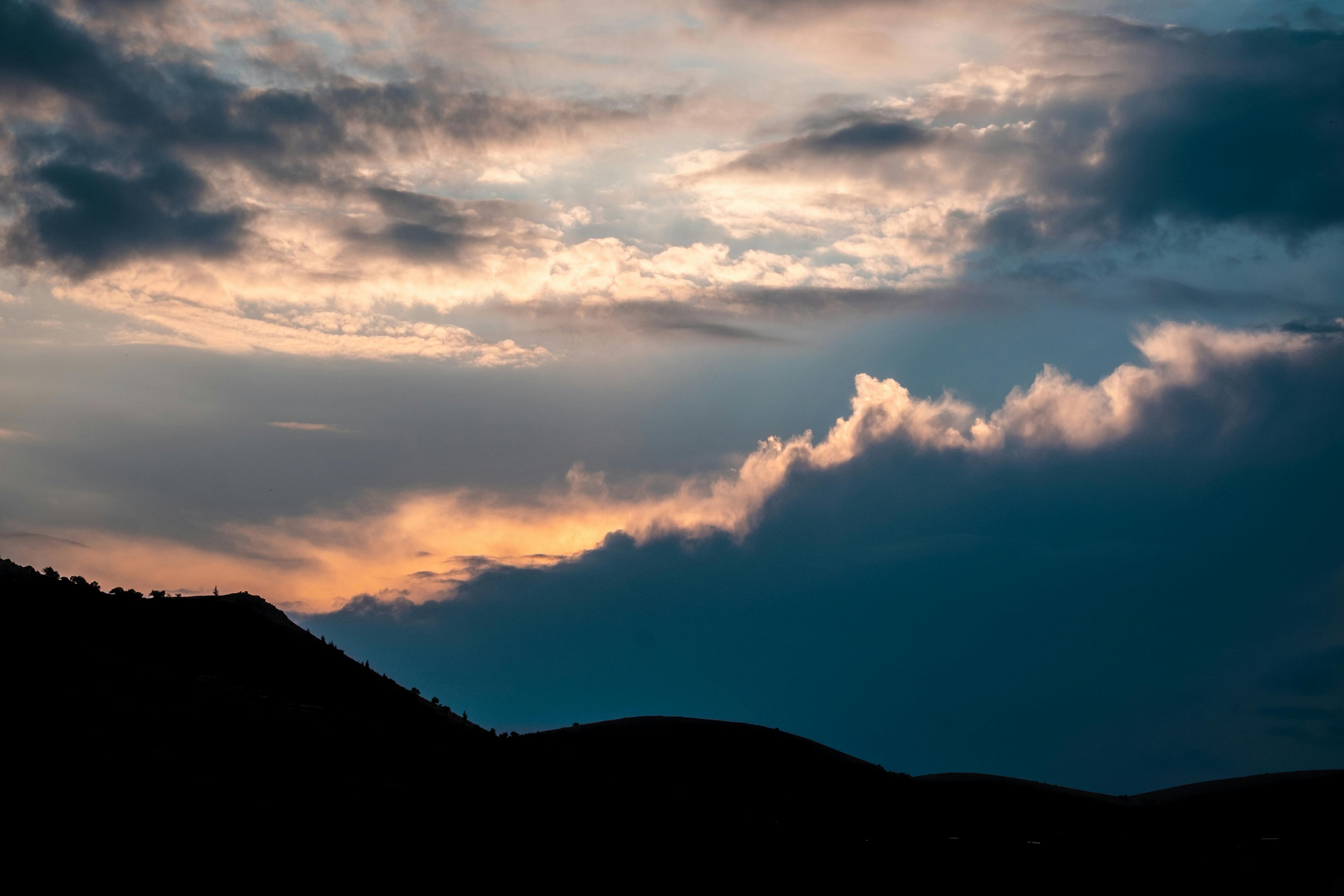 Sky Tip Photos, Download The BEST Free Sky Tip Stock Photos & HD Images