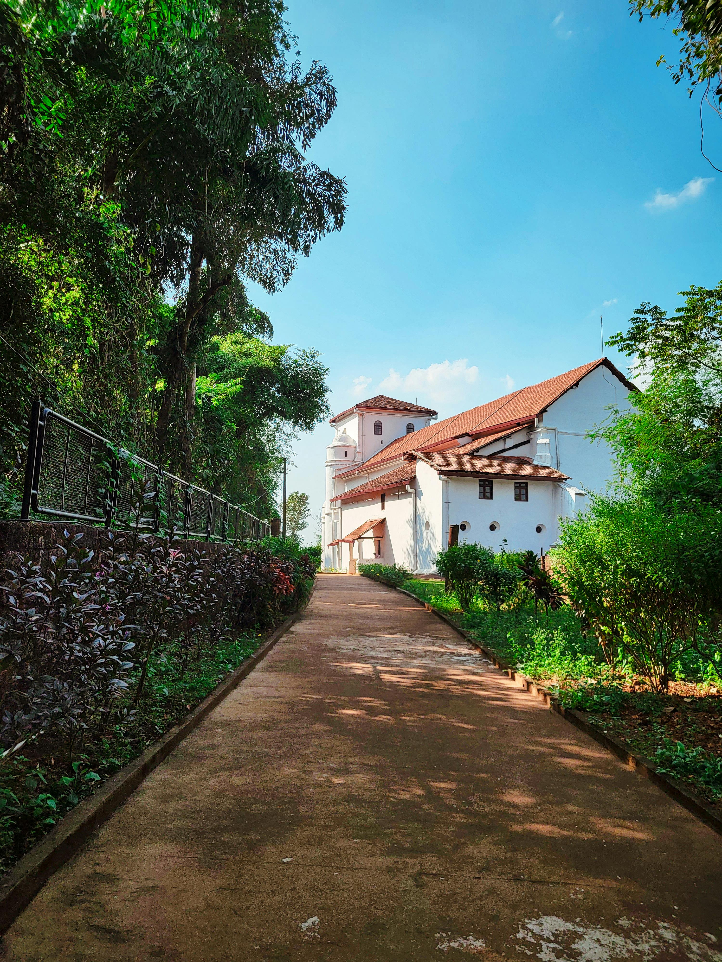 Footpath Leading toward a Church · Free Stock Photo