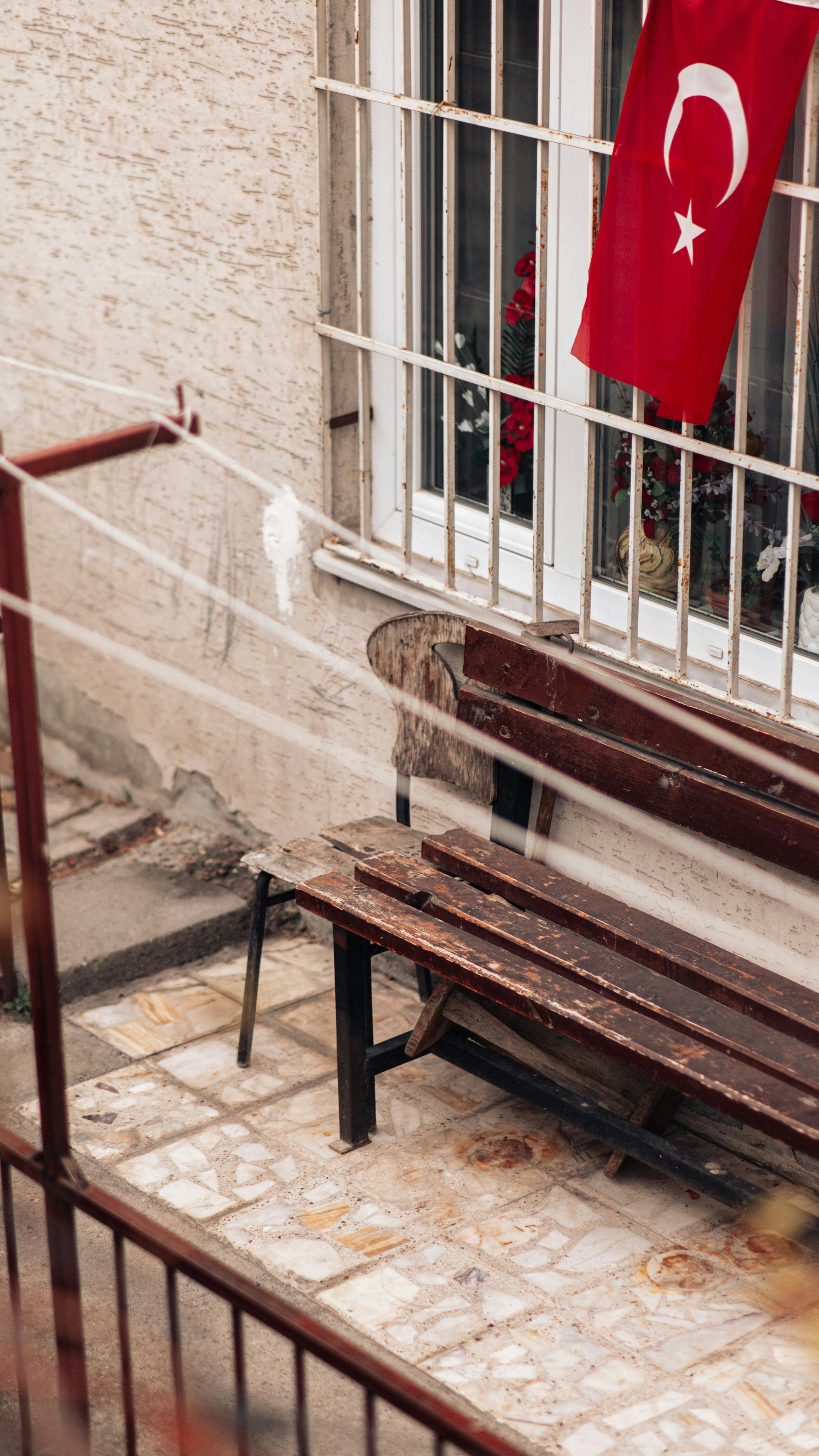 Wooden Bench Balcony Photos, Download The BEST Free Wooden Bench ...