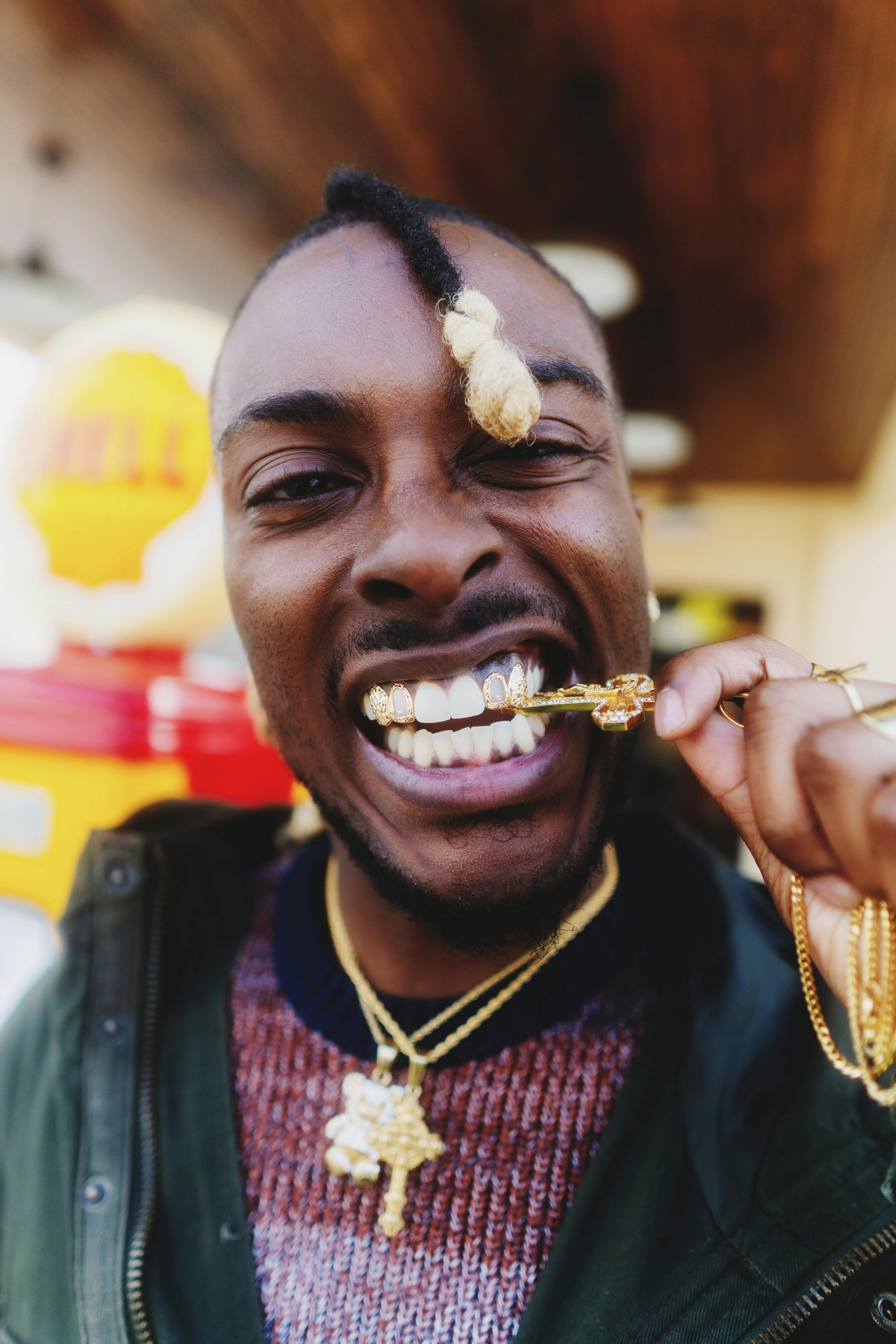Gold Teeth Photos, Download The BEST Free Gold Teeth Stock Photos & HD ...