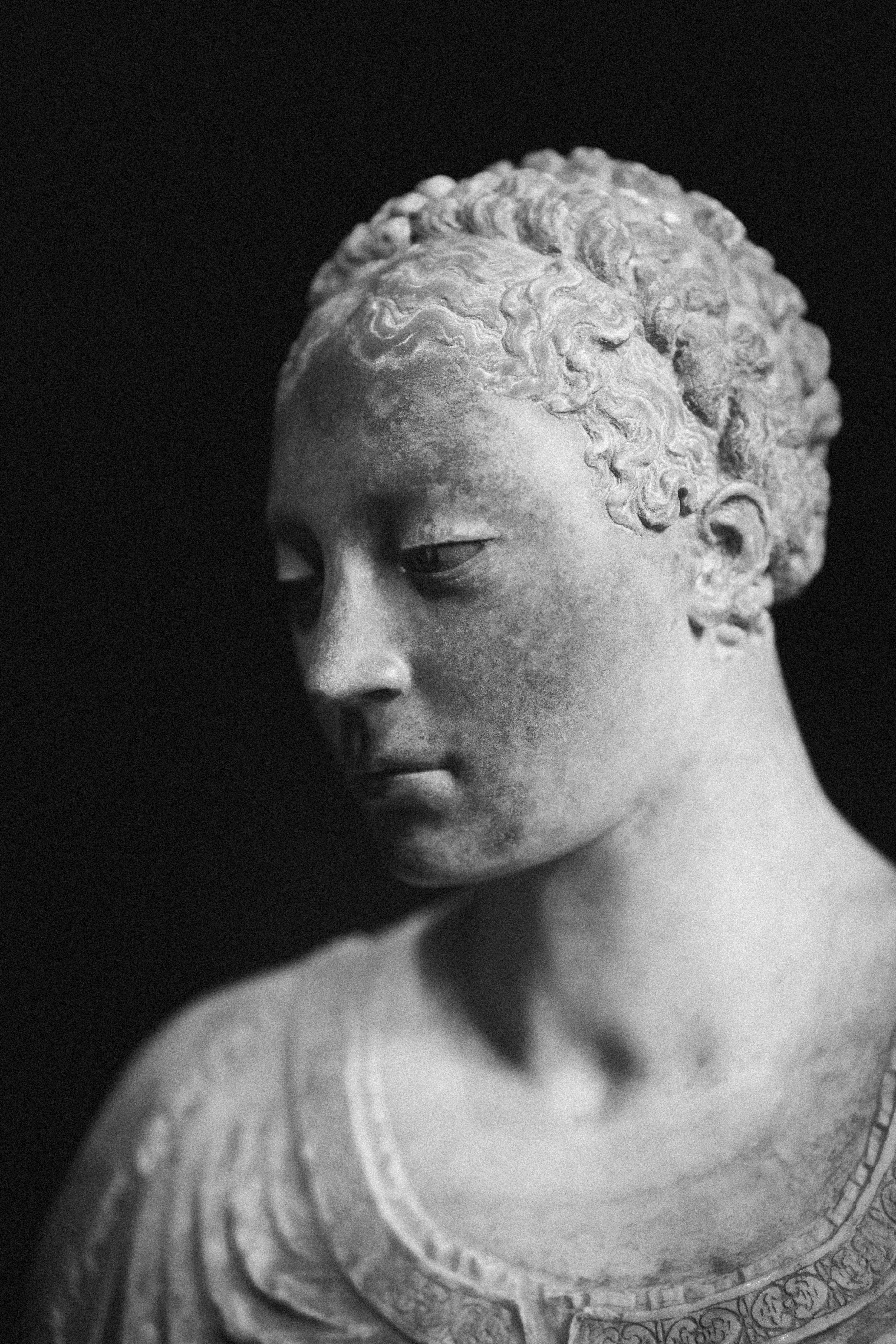 Statue · Free Stock Photo