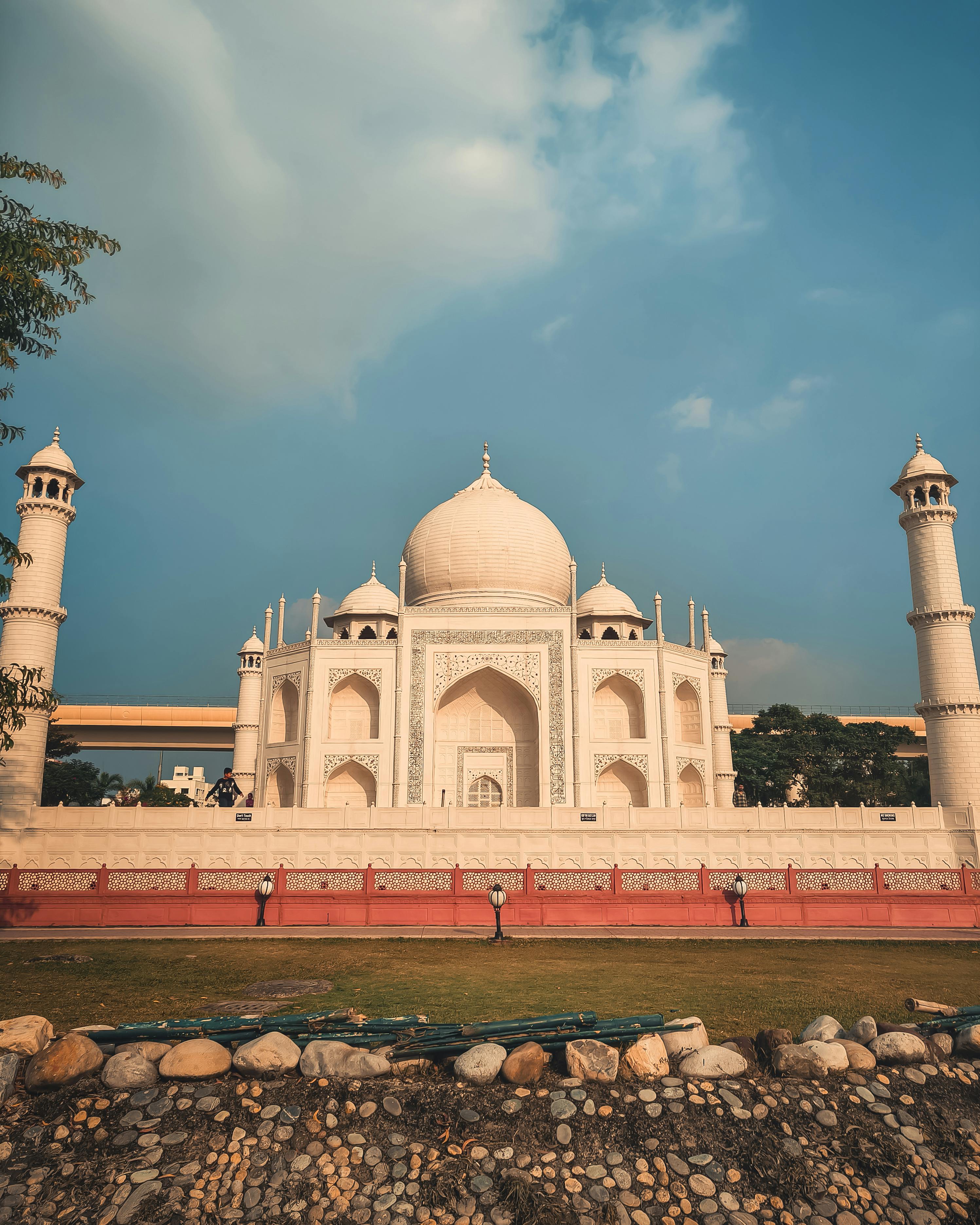 Taj Mahal in India · Free Stock Photo