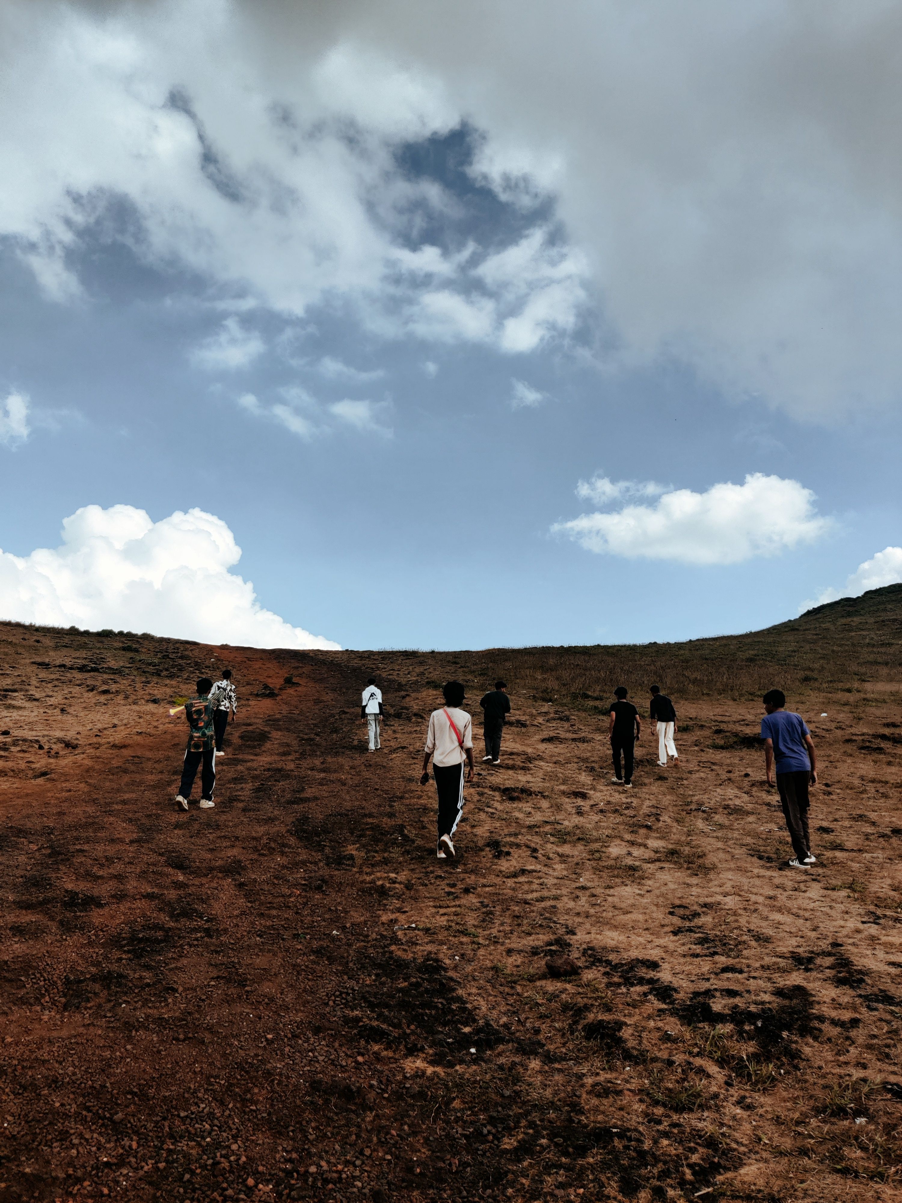 People Walking · Free Stock Photo
