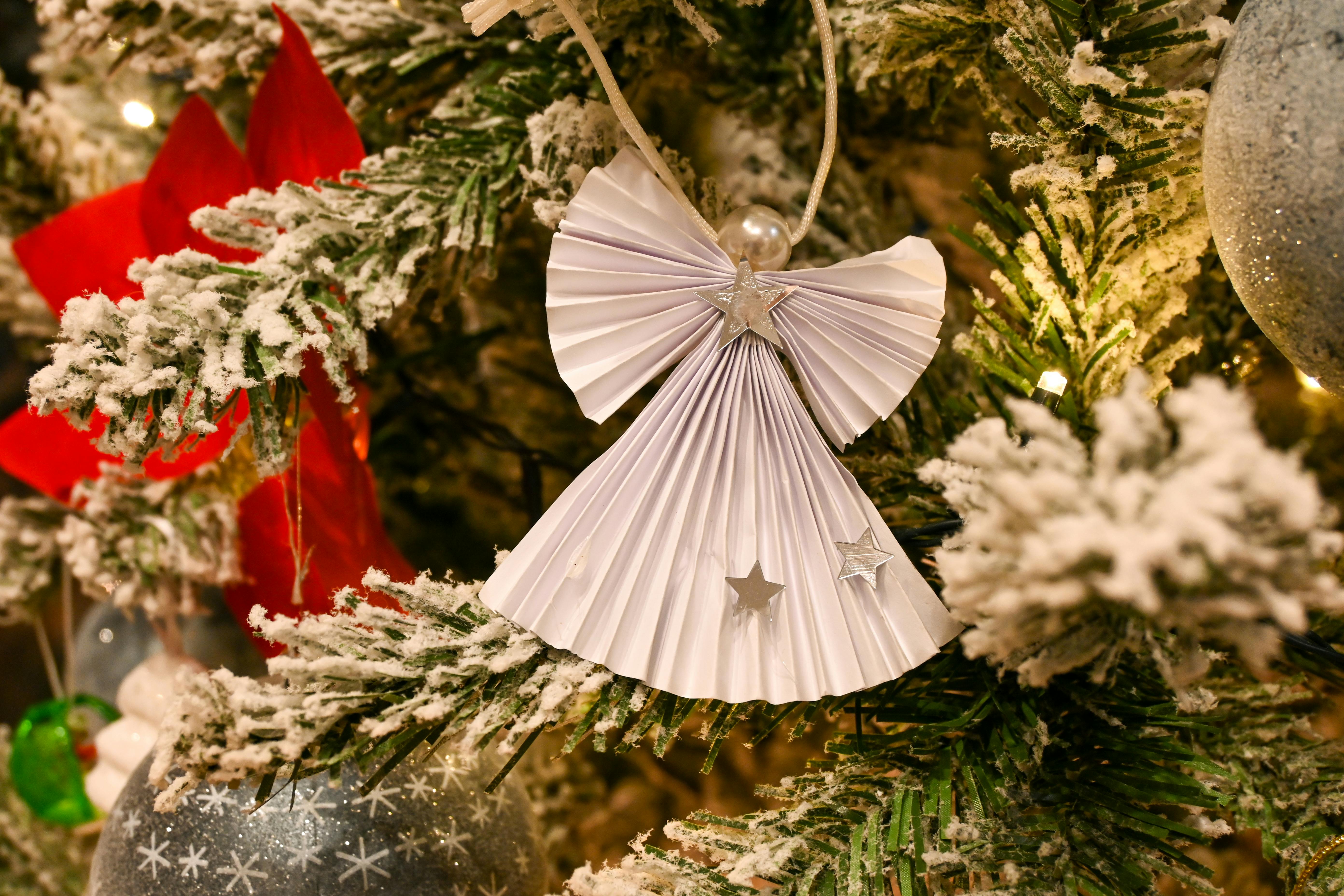 Hanging Angel Photos, Download The BEST Free Hanging Angel Stock Photos ...