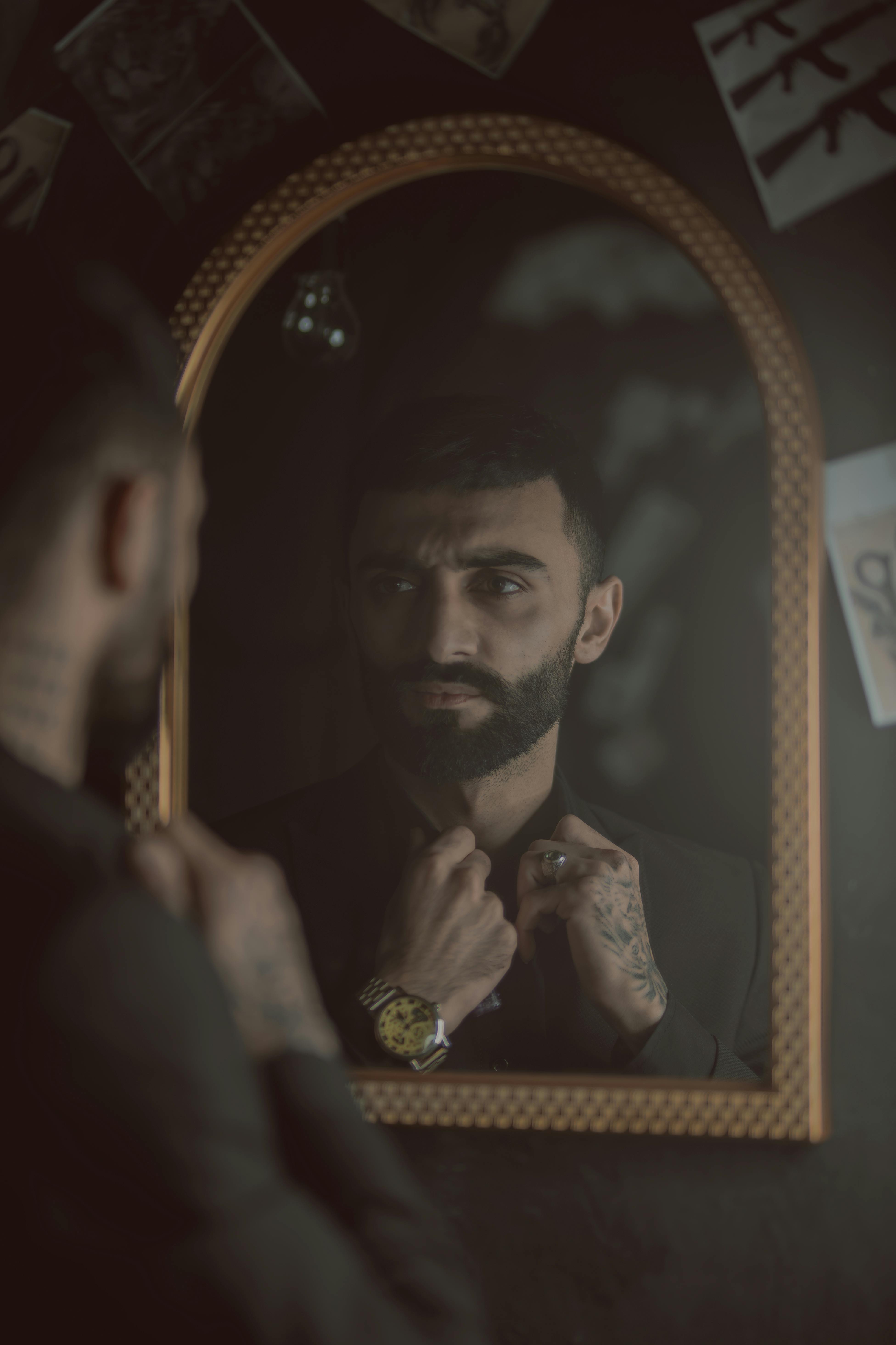 Man Looking In Mirror Photos, Download The BEST Free Man Looking In ...