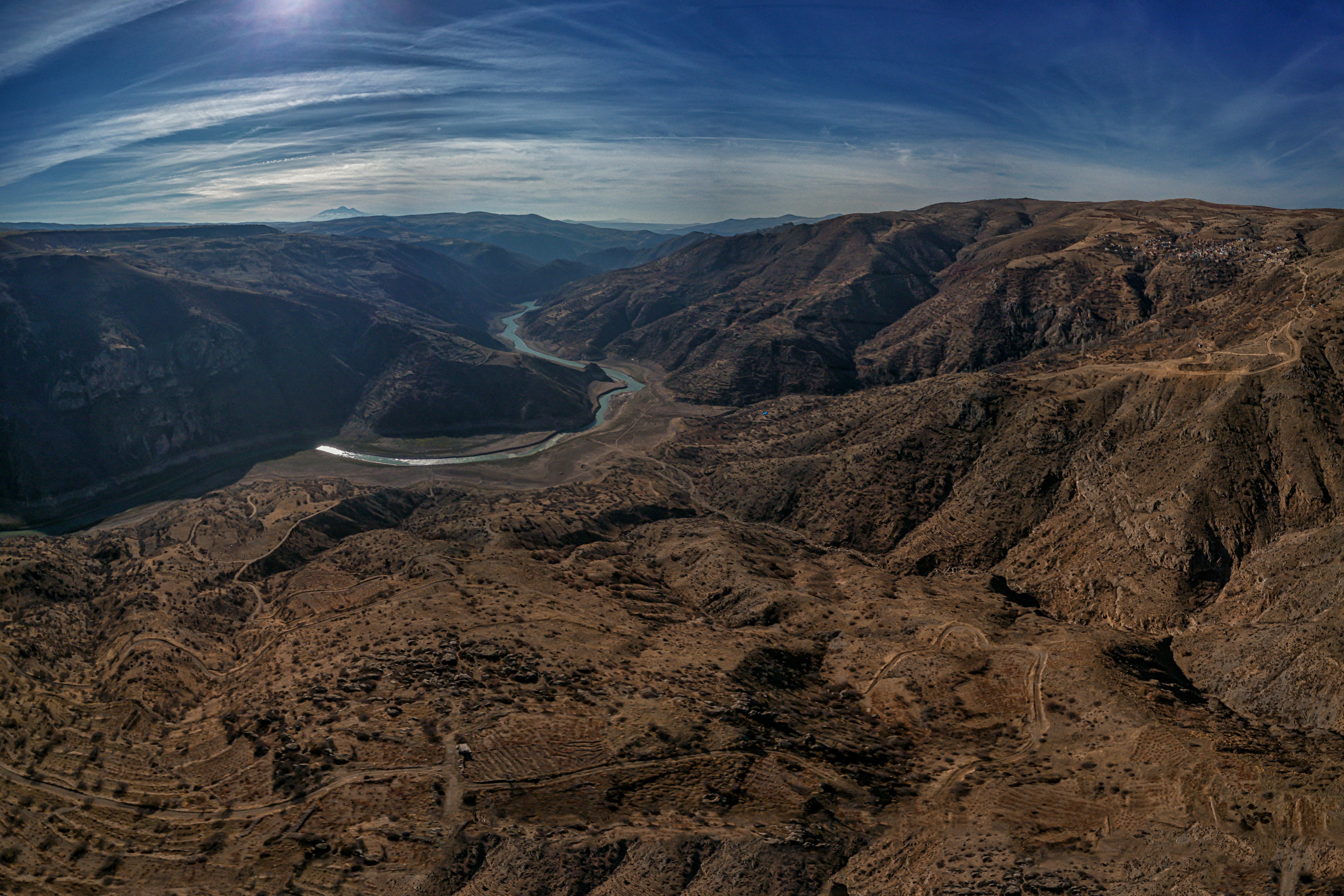 River in a Rocky Valley · Free Stock Photo