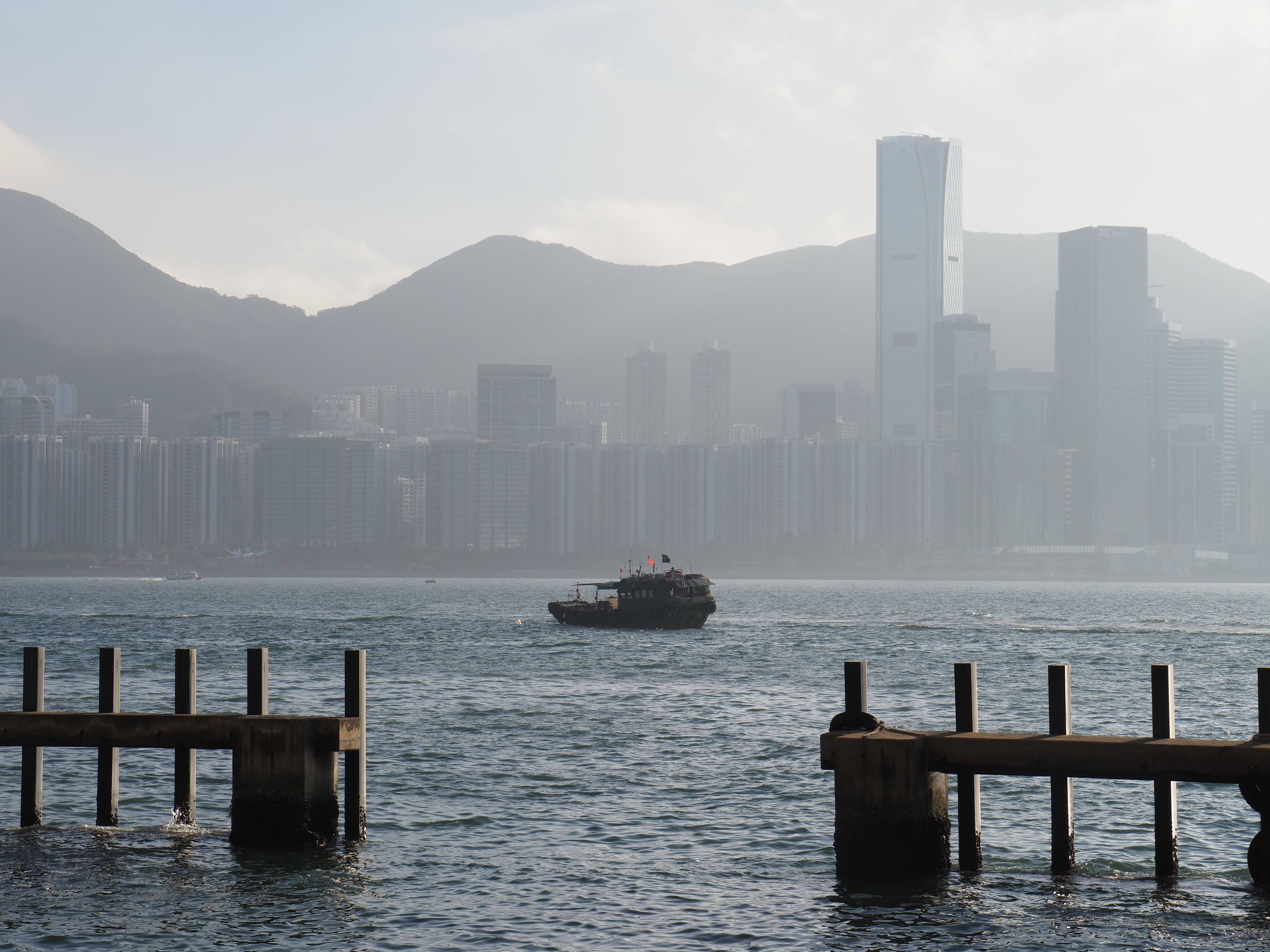 Sea Coast of Hong Kong · Free Stock Photo