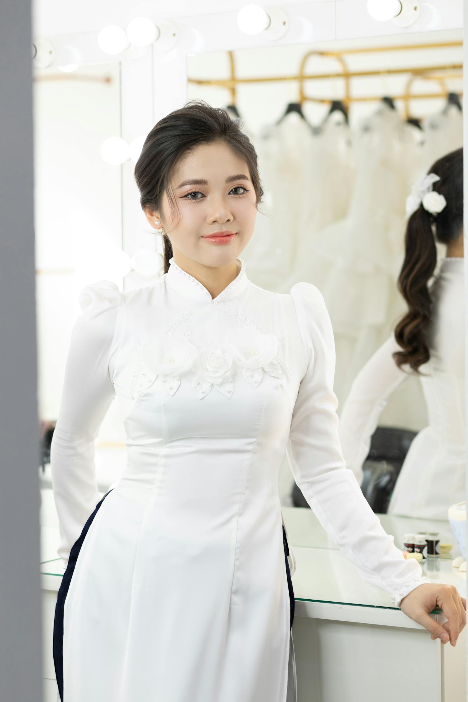 Chic Woman Photos, Download The BEST Free Chic Woman Stock Photos & HD ...