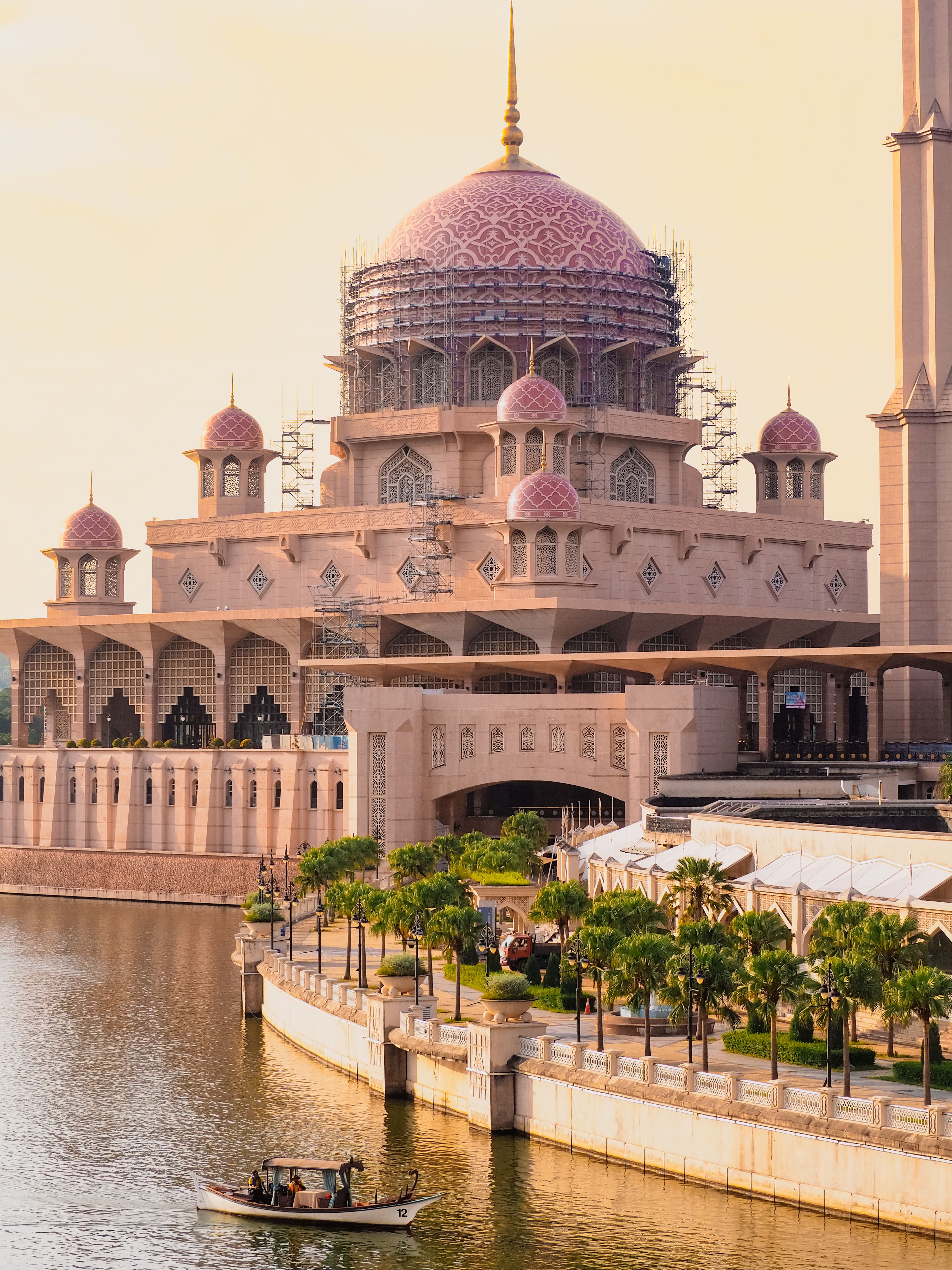 View of the Putra Mosque in Putrajaya, Malaysia · Free Stock Photo