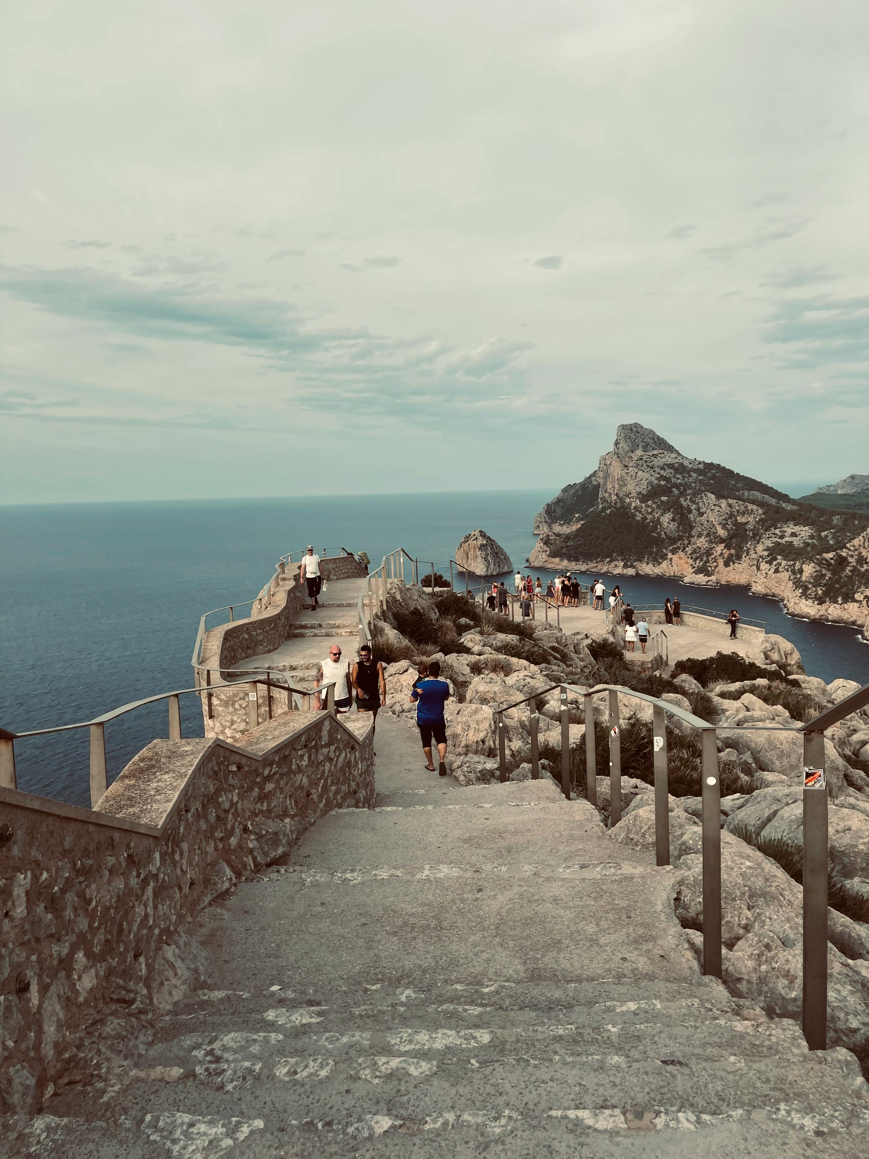 Stone Stairs by the Shore · Free Stock Photo