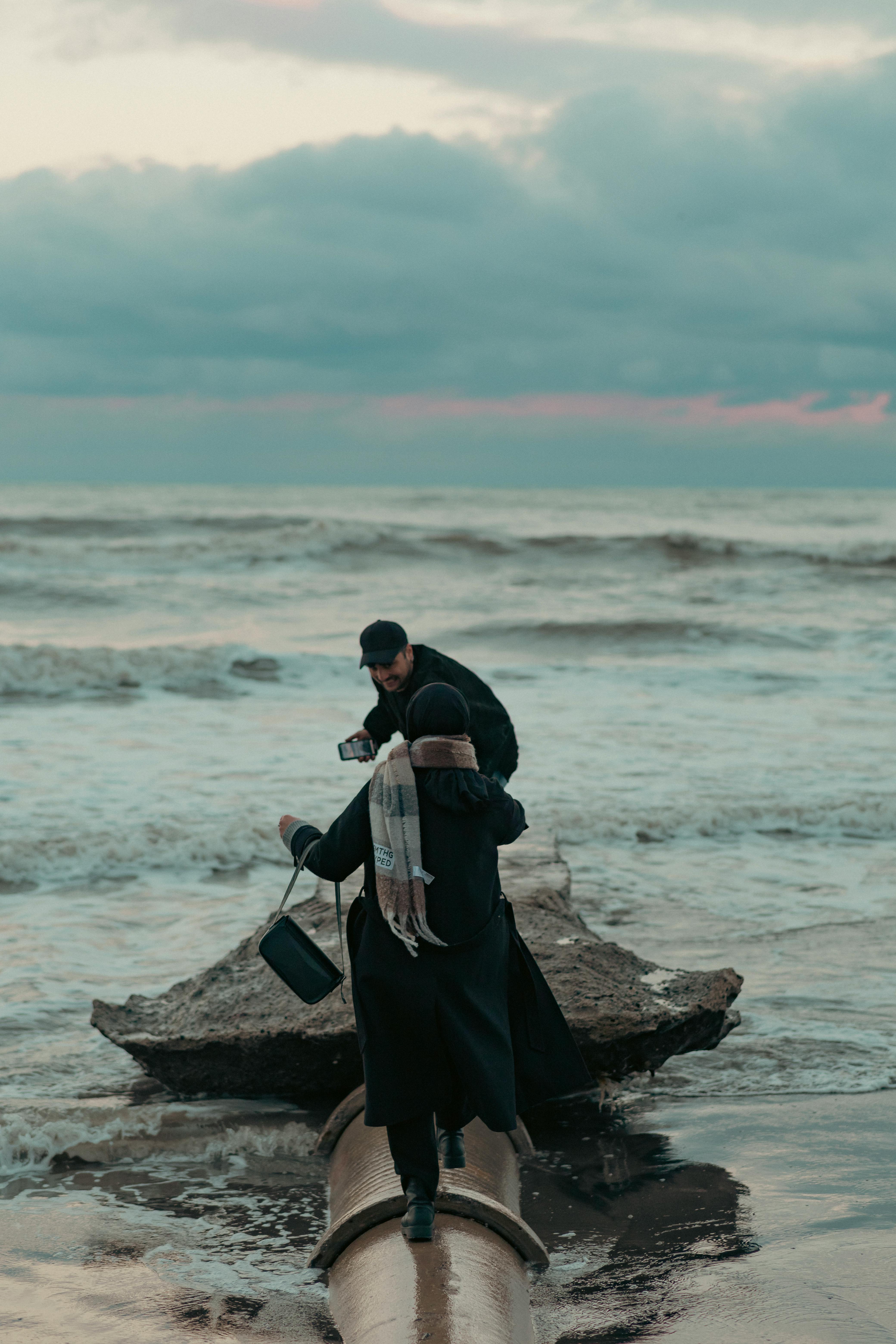 Man Fun Photos, Download The BEST Free Man Fun Stock Photos & HD Images