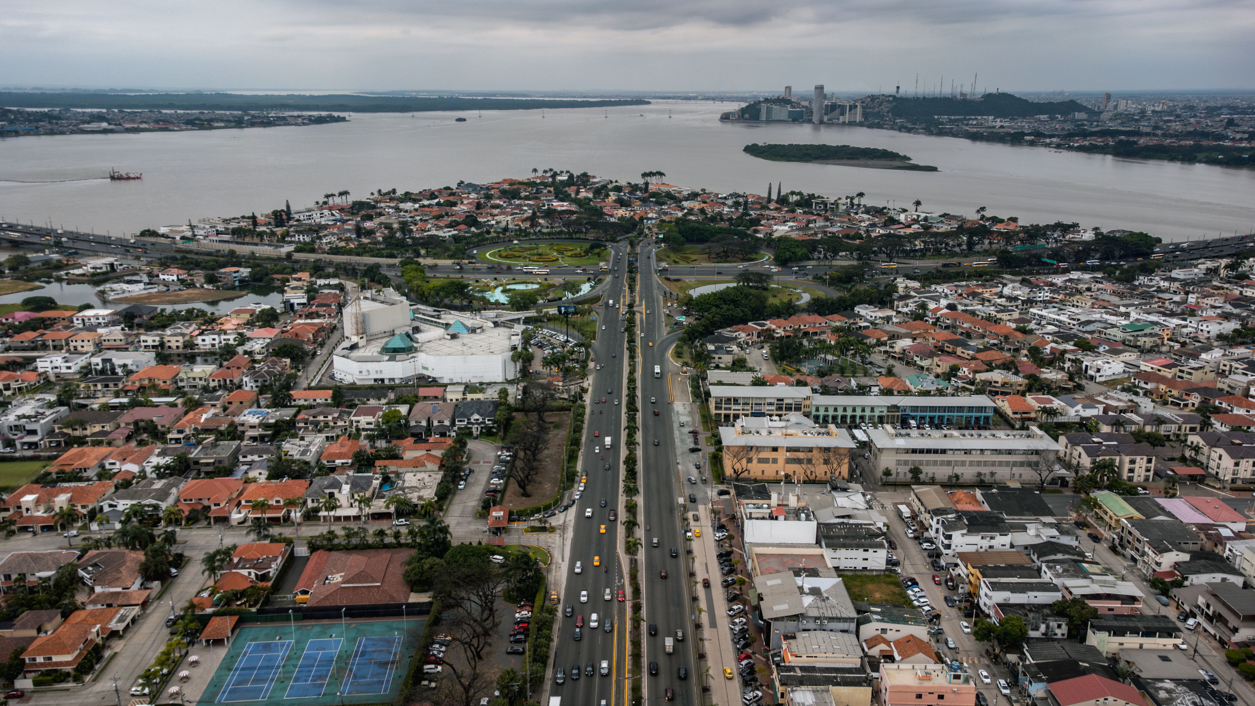 Aerial View of the Samborondon Town in the River Delta · Free Stock Photo