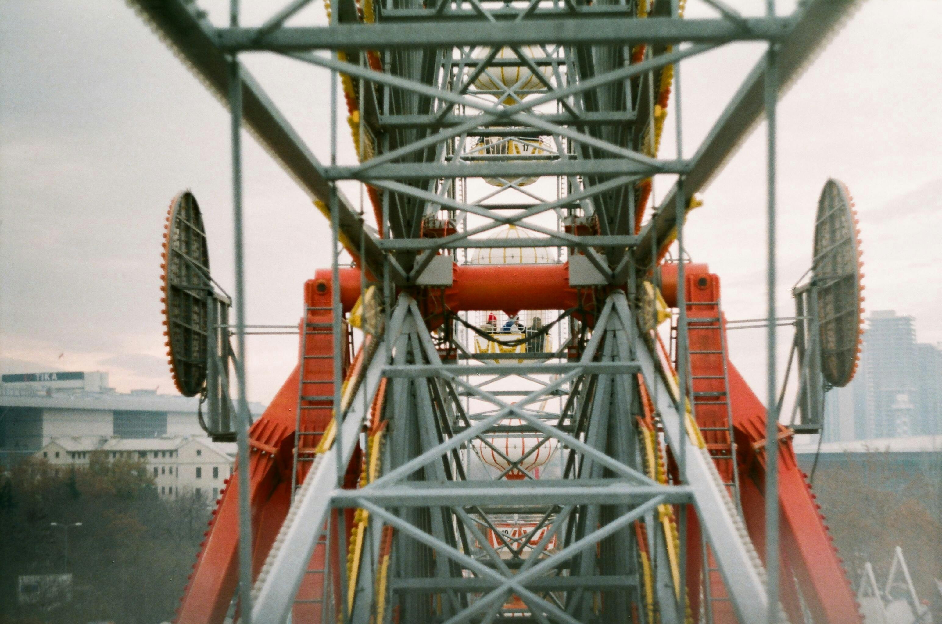 Steel Construction of Ferris Wheel · Free Stock Photo