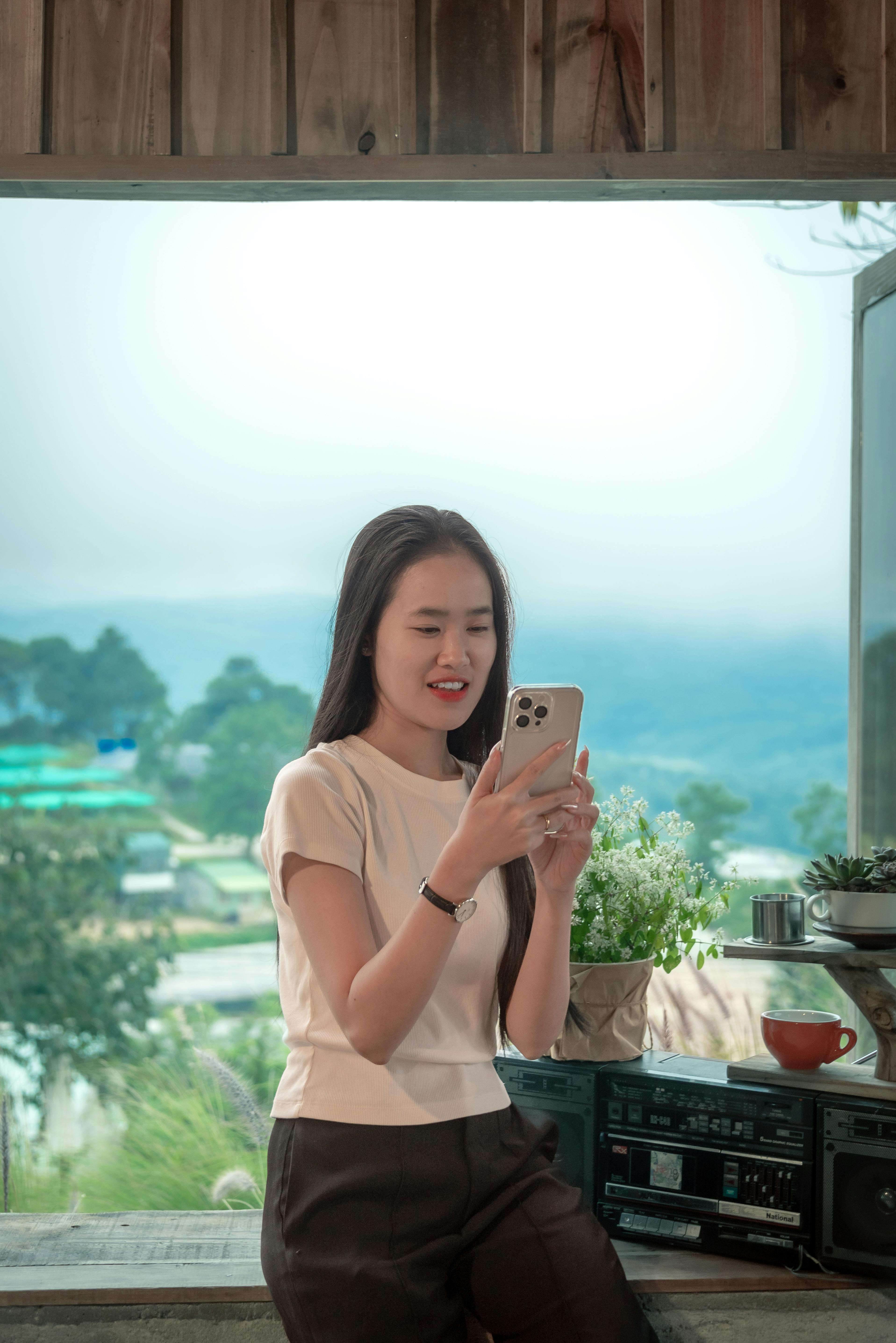 Teenager Using Smartphone · Free Stock Photo