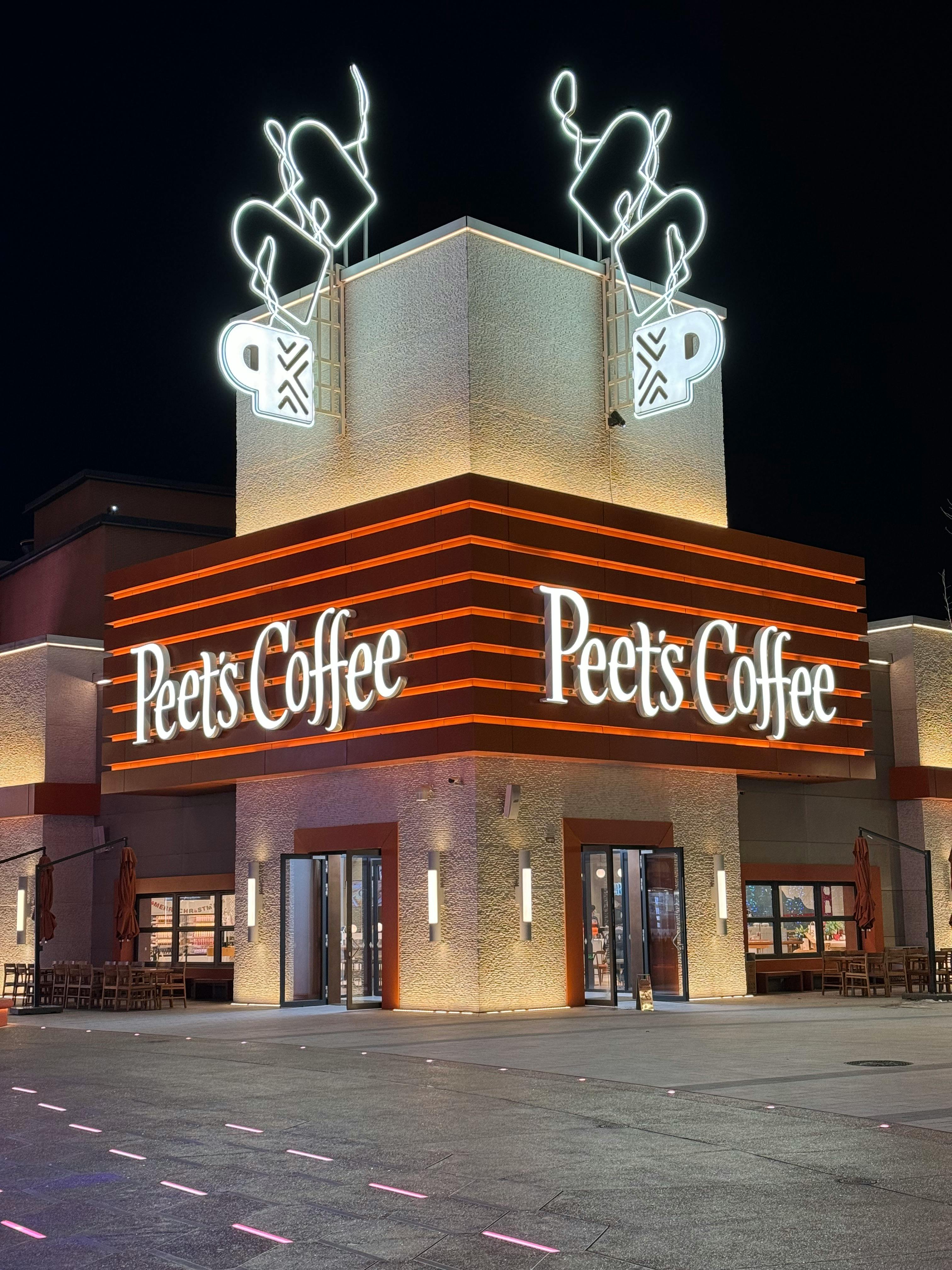 Cafe with Neon Lights Facade · Free Stock Photo
