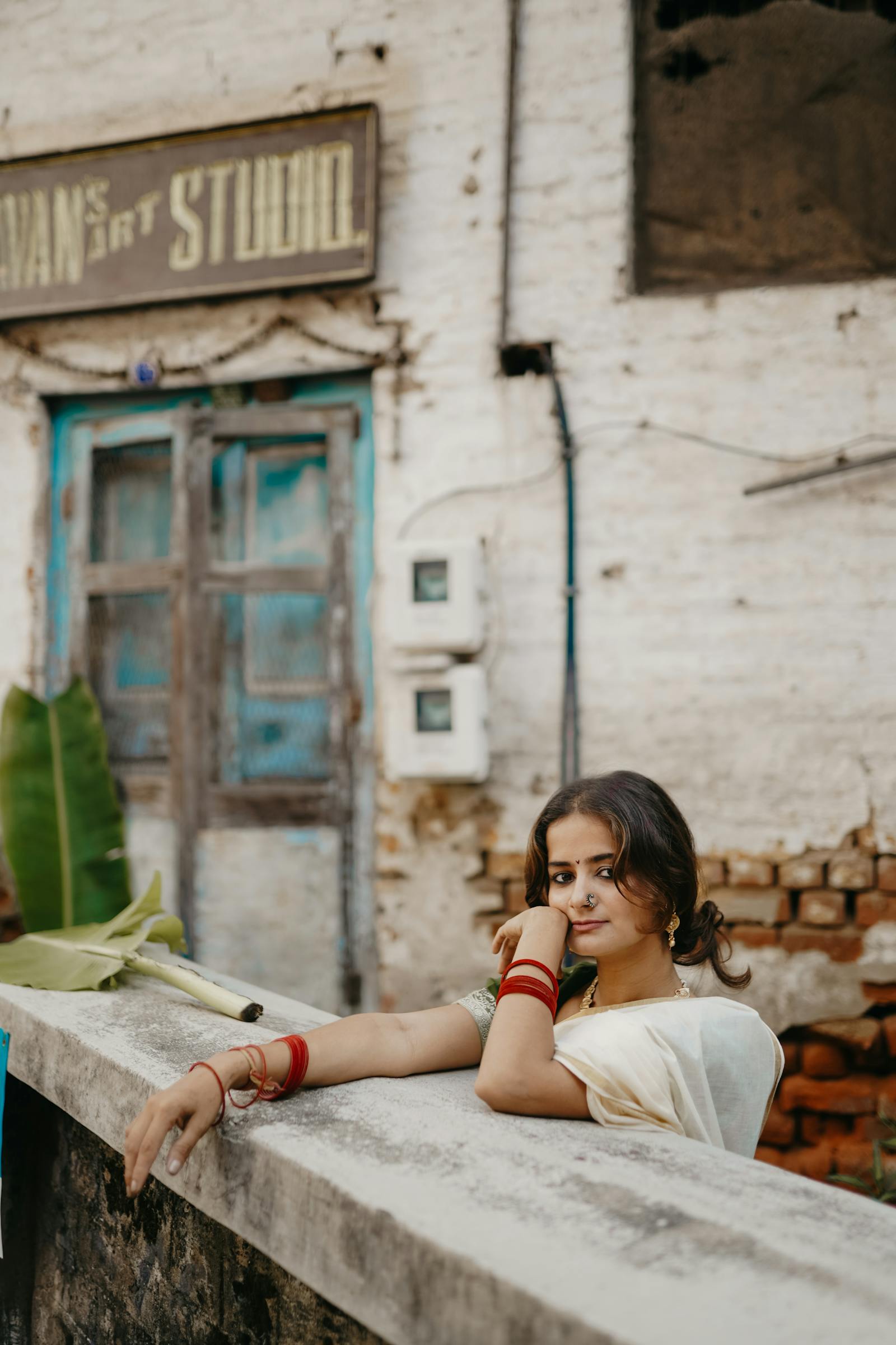 Sari Photos, Download The BEST Free Sari Stock Photos & HD Images