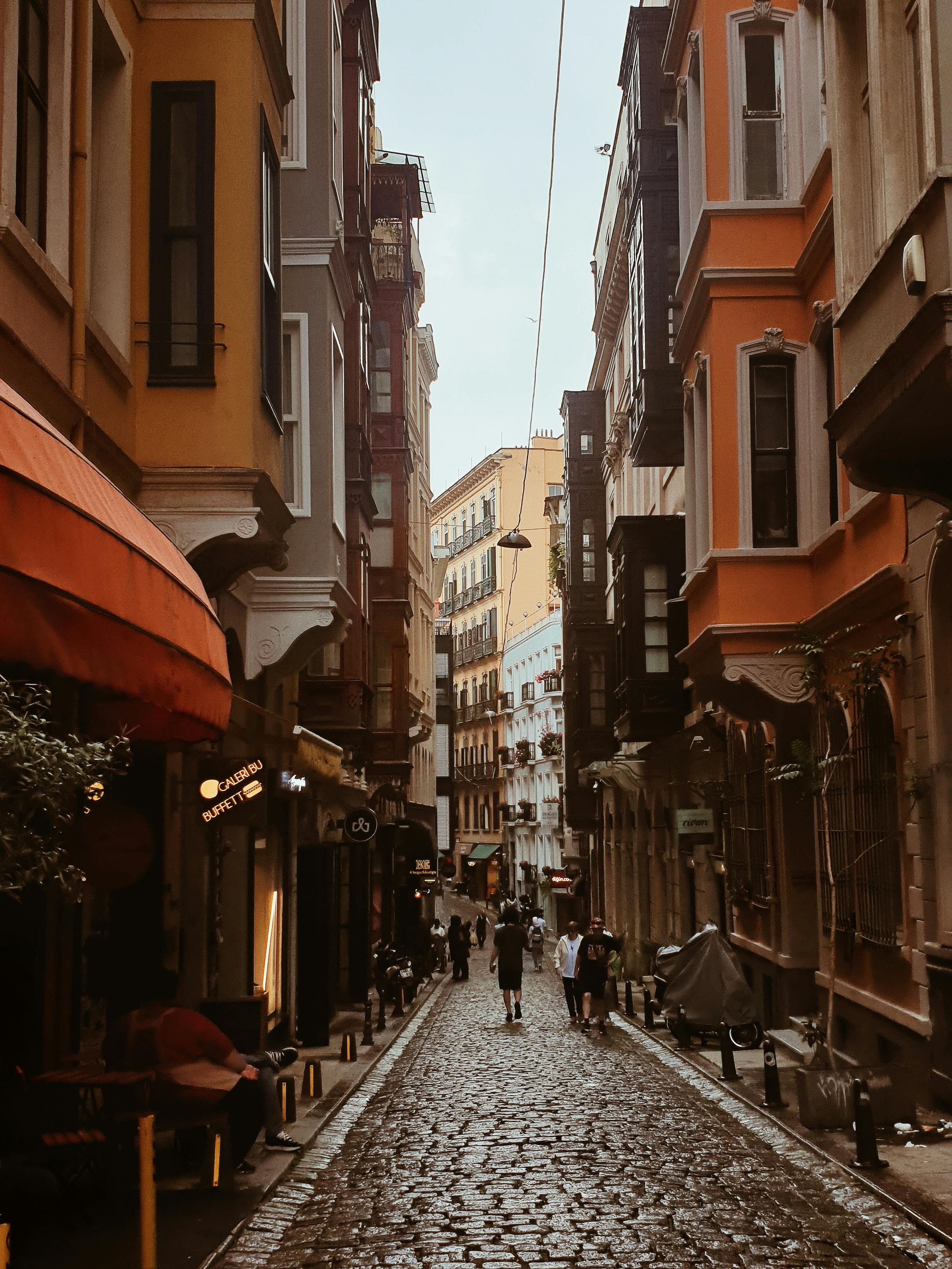 Narrow Paved Alley in a City · Free Stock Photo