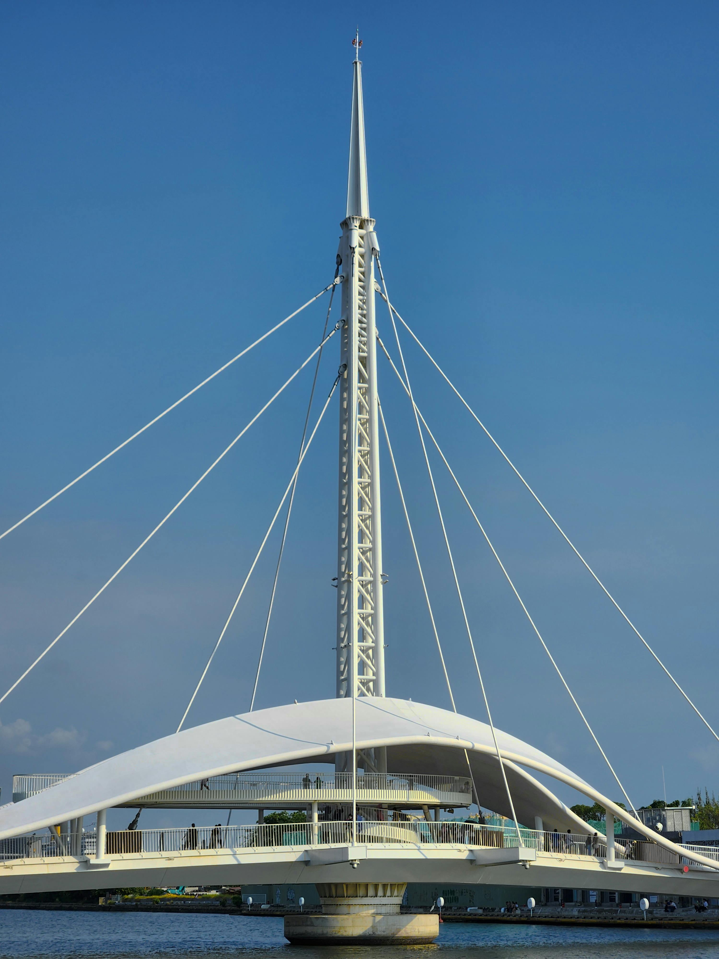 Horizontally Rotating Great Harbor Bridge in Kaohsiung Taiwan · Free ...