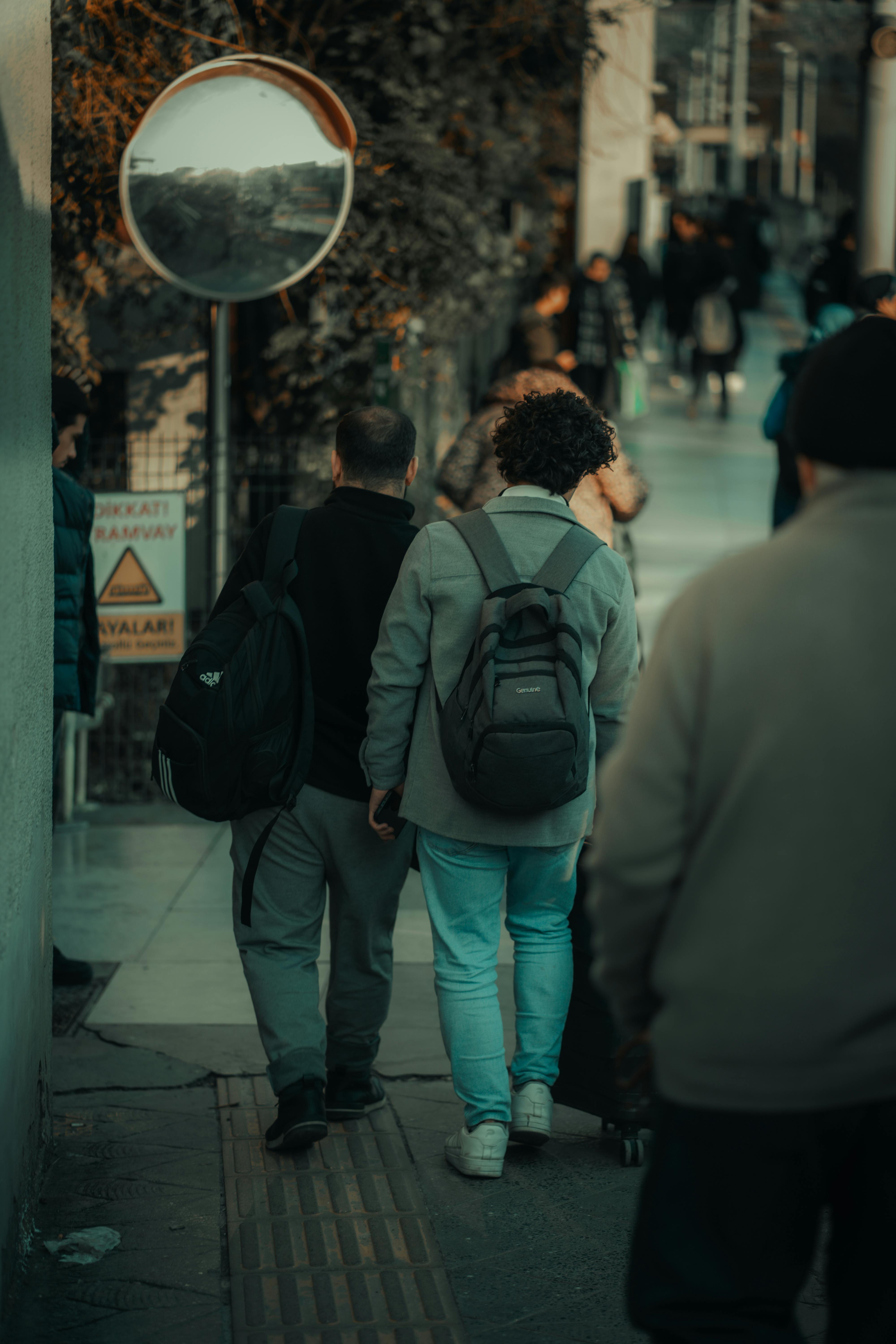 People In The Street Photos, Download The BEST Free People In The ...