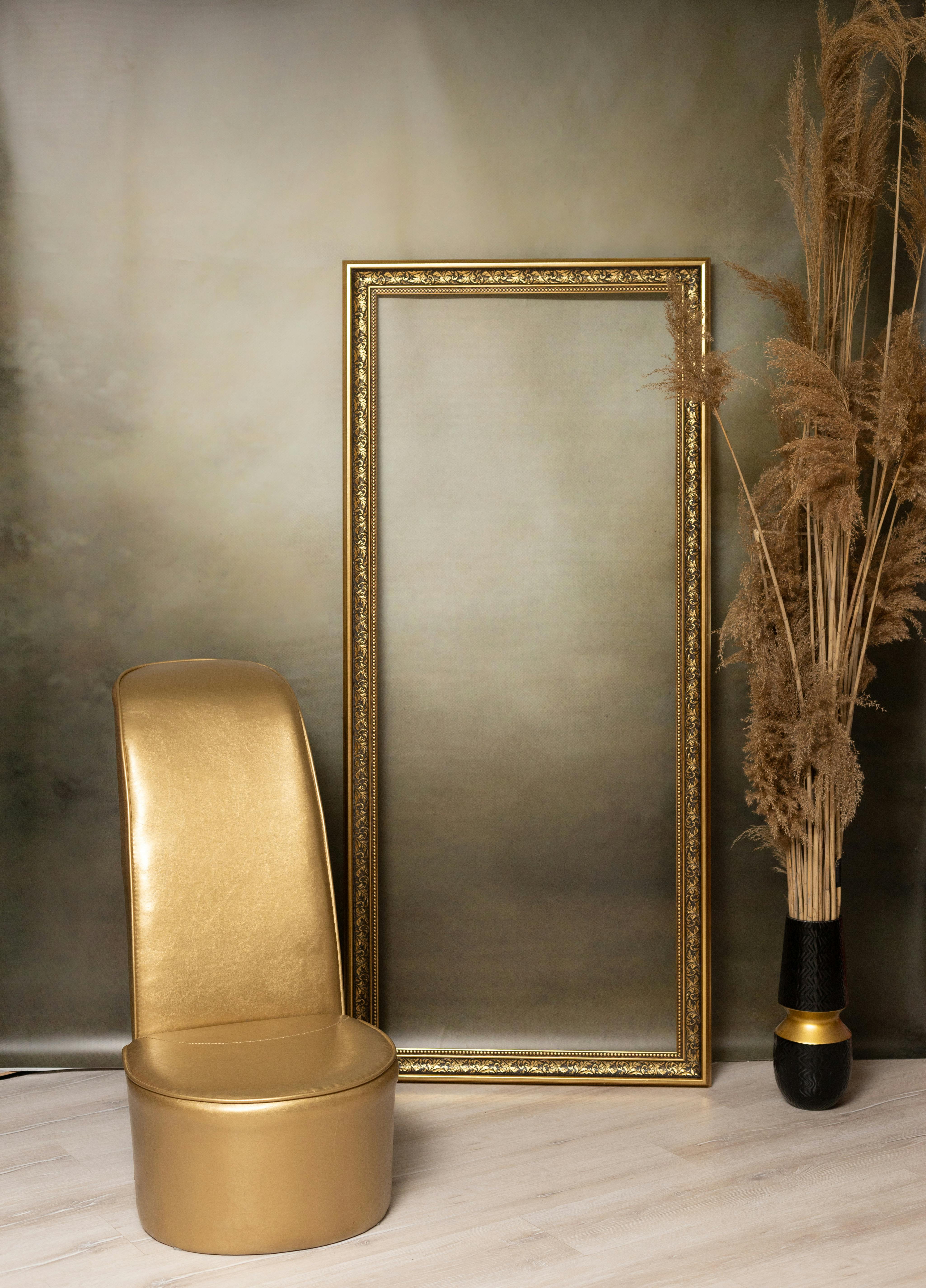 Gold Backround · Free Stock Photo