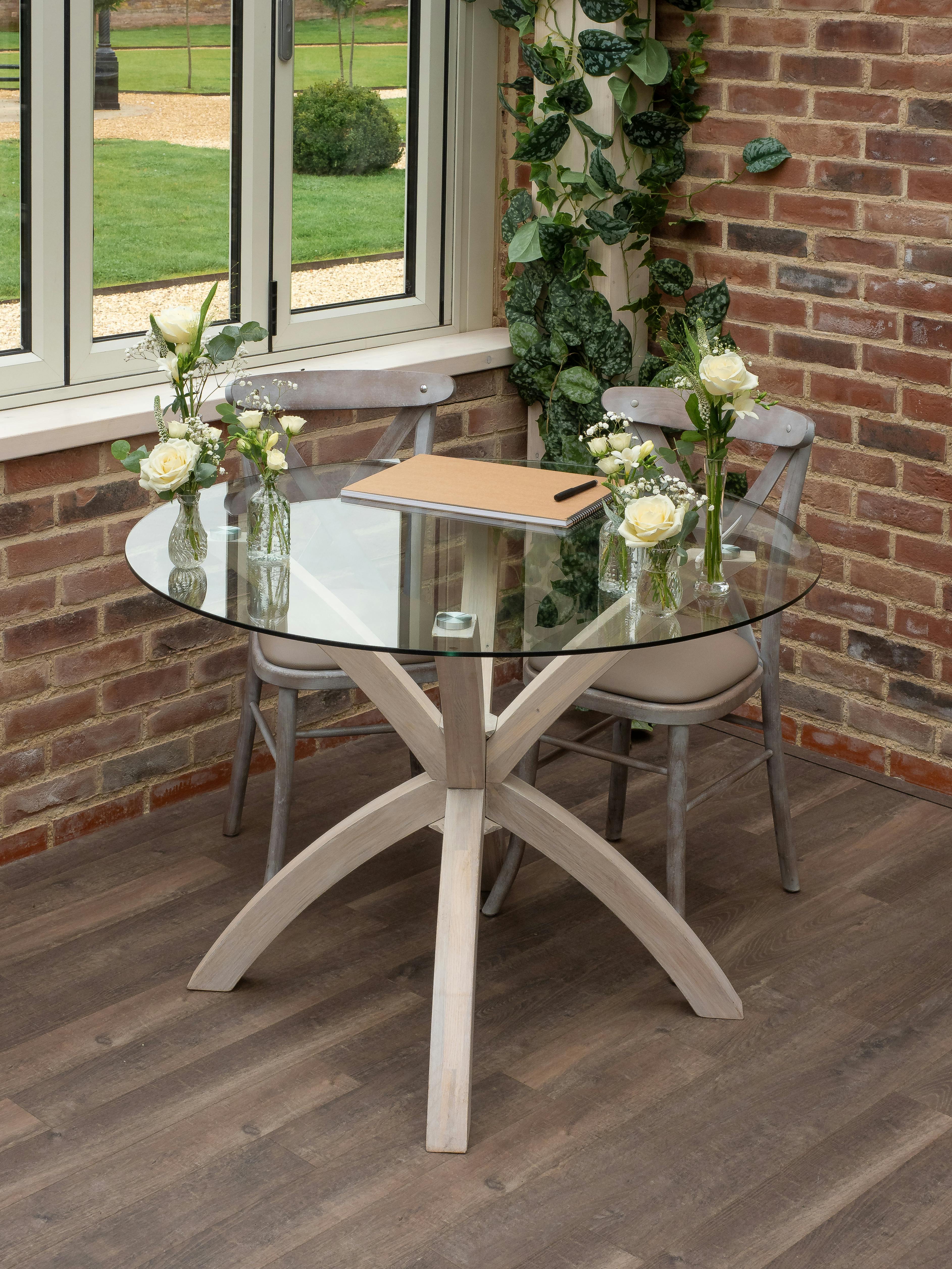 Wedding Registration Table · Free Stock Photo