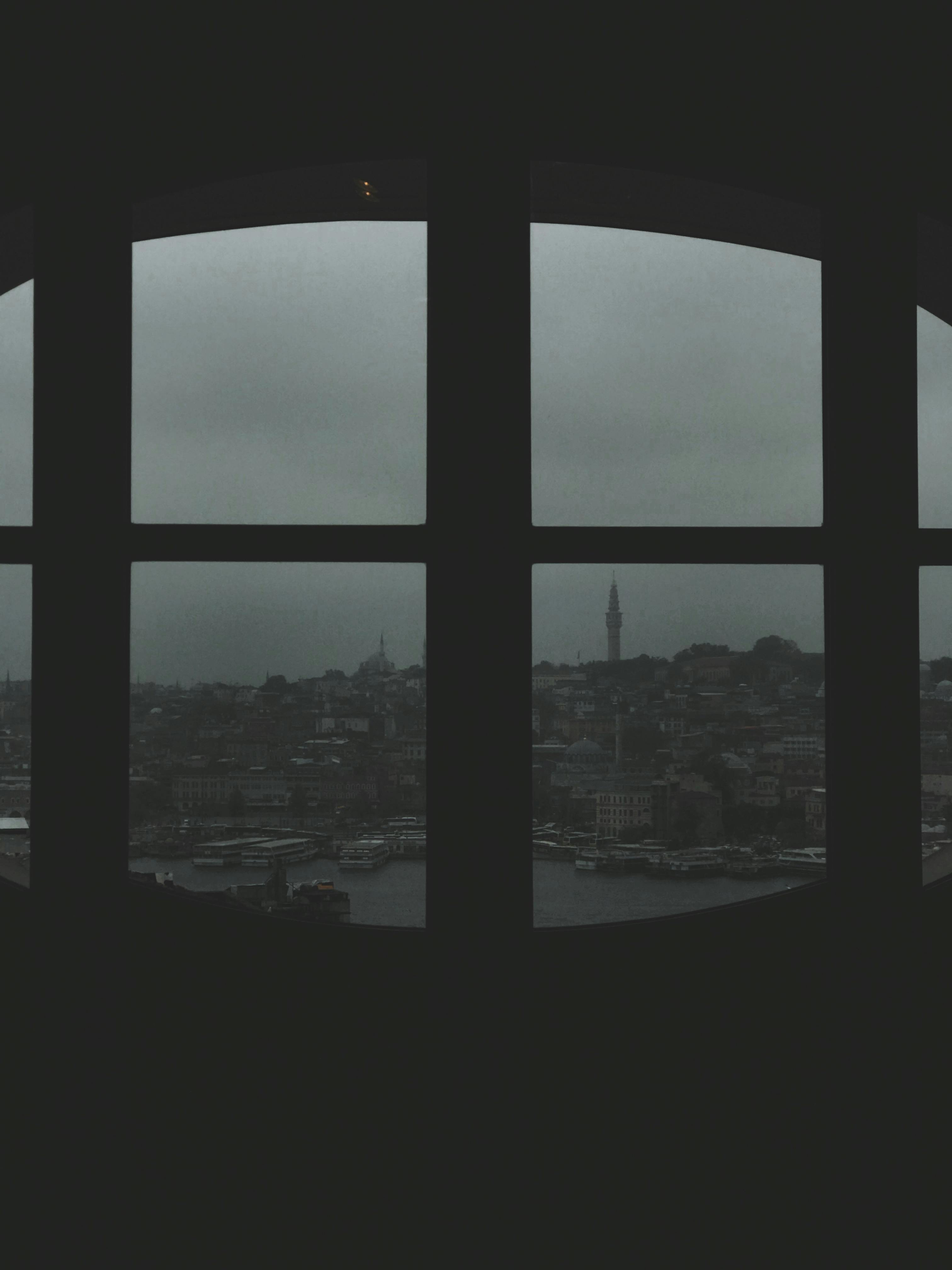 Window in Dark Room · Free Stock Photo