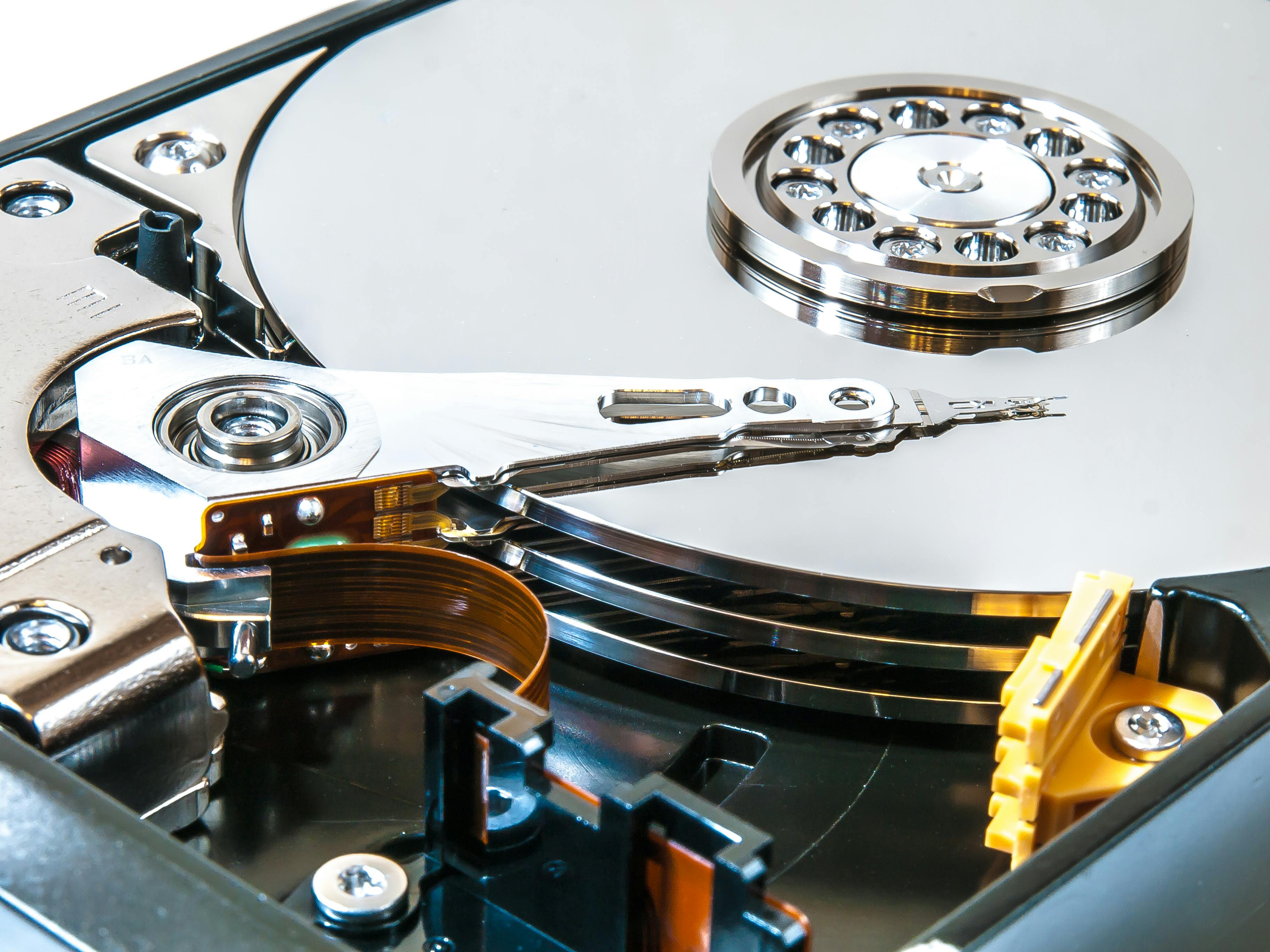 Hdd Platters Photos, Download The BEST Free Hdd Platters Stock Photos ...