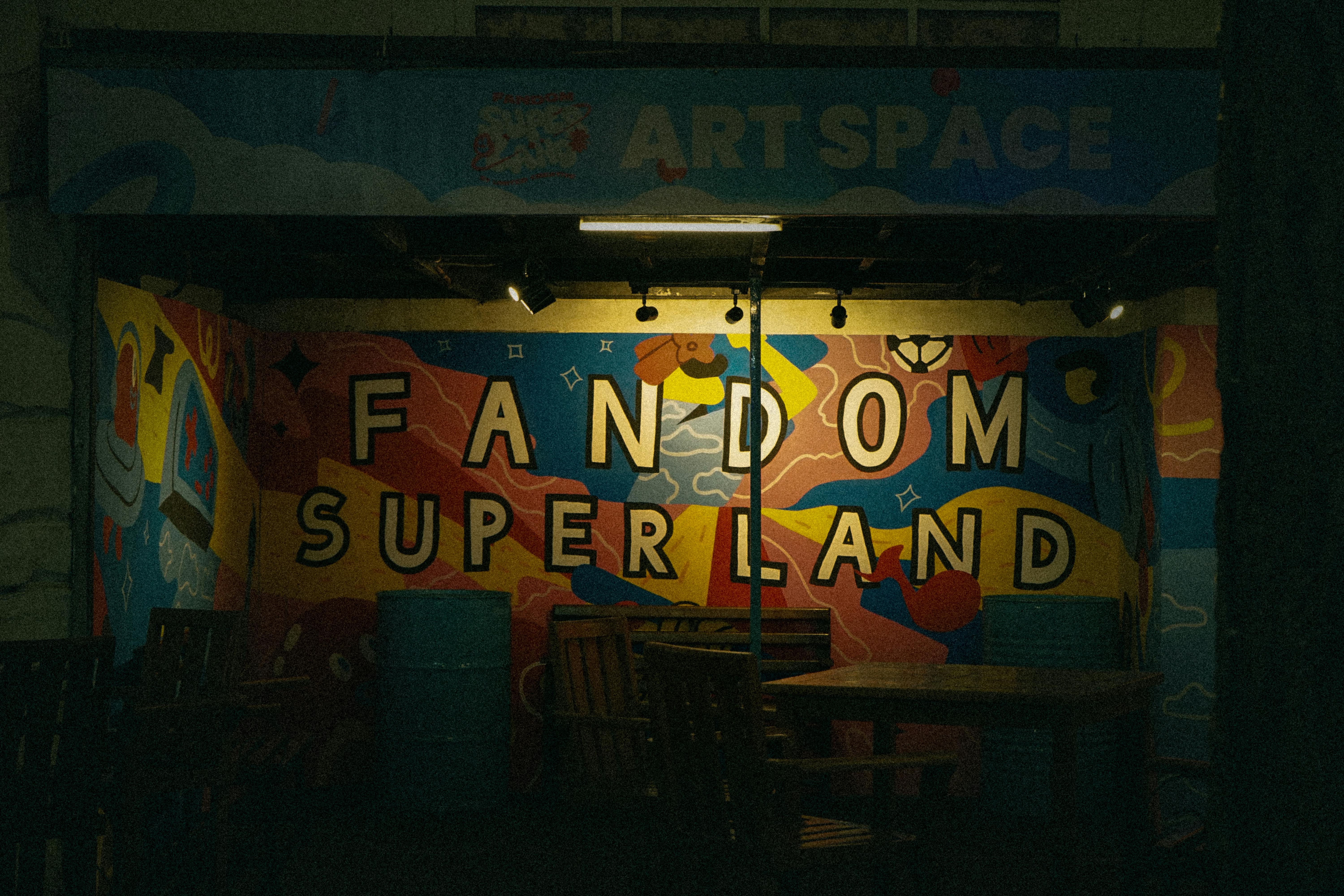 Fandom Superland Photos, Download The BEST Free Fandom Superland Stock ...