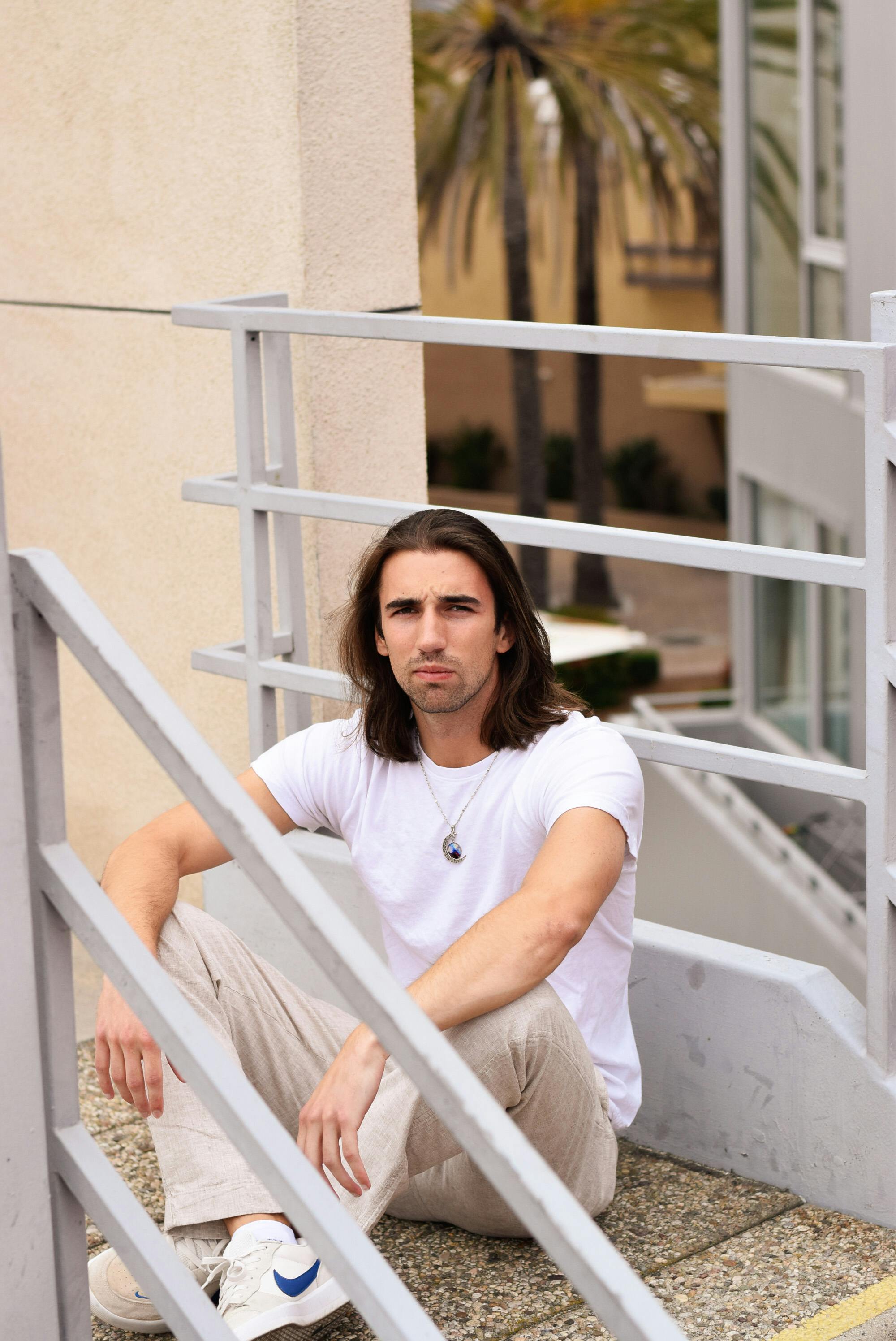 Kostenloses Foto zum Thema: architektonisches detail, auf treppen ruhen ...