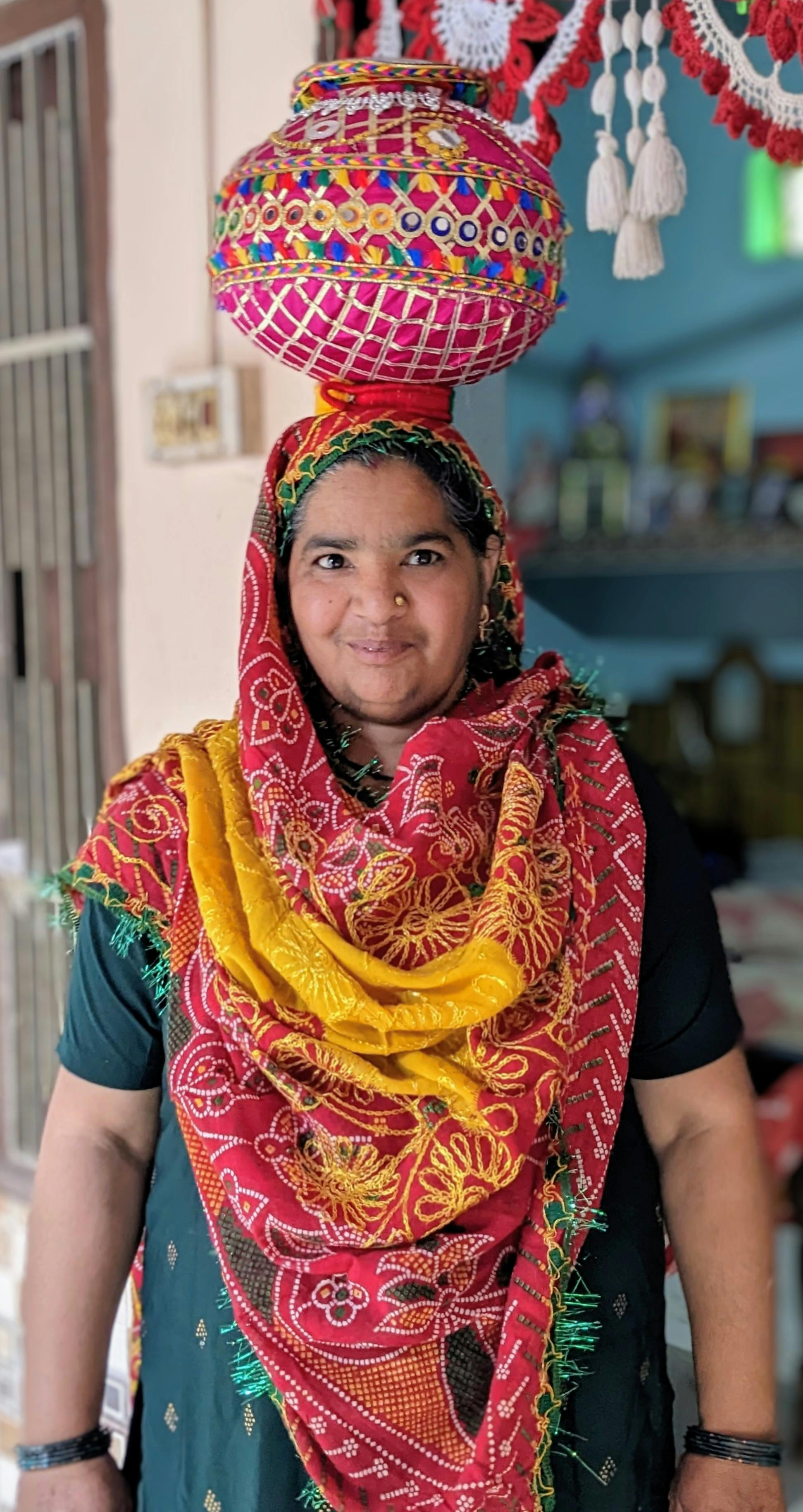 Head Balance Skill Photos, Download The BEST Free Head Balance Skill ...