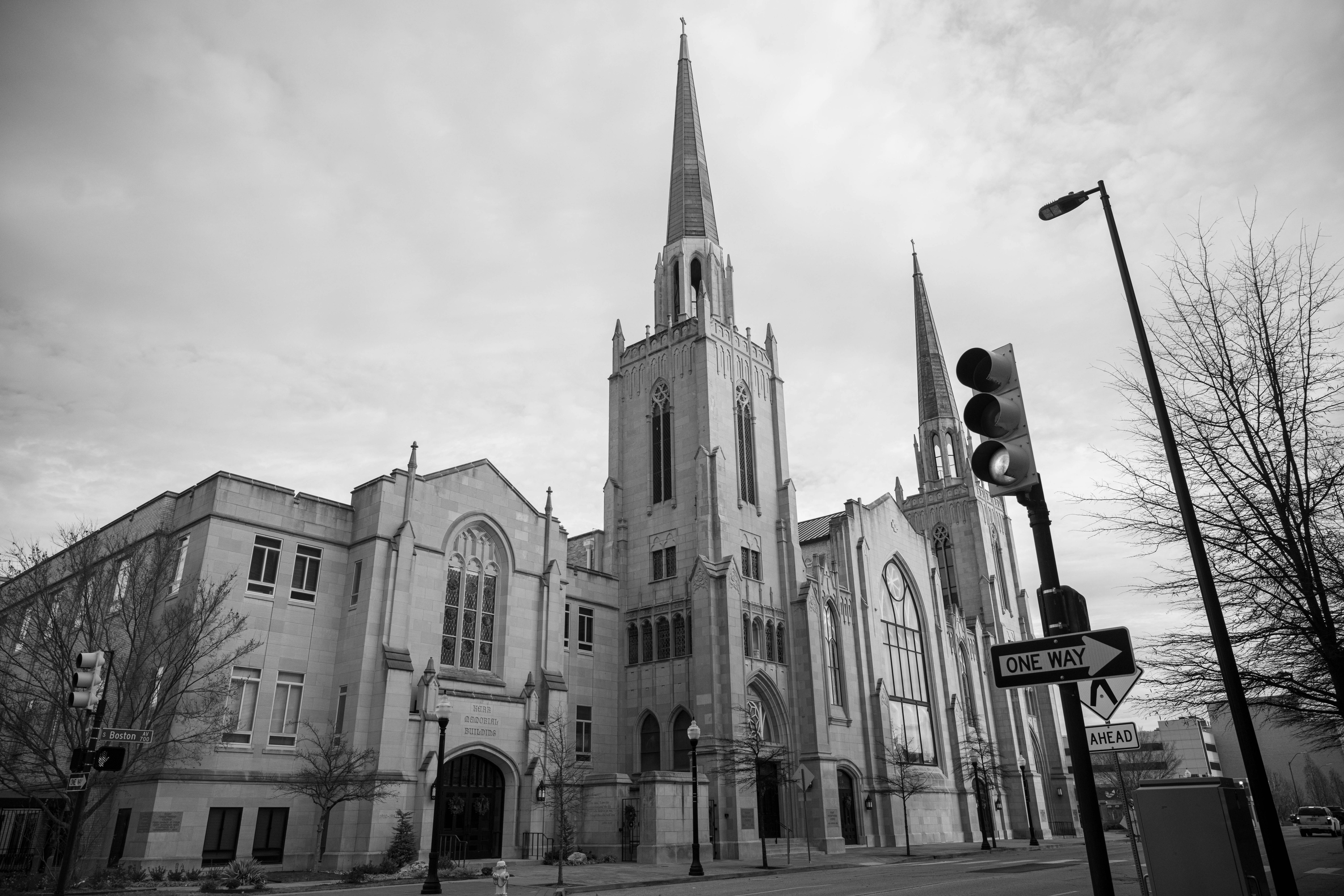 First Presbyterian Church in Tulsa · Free Stock Photo