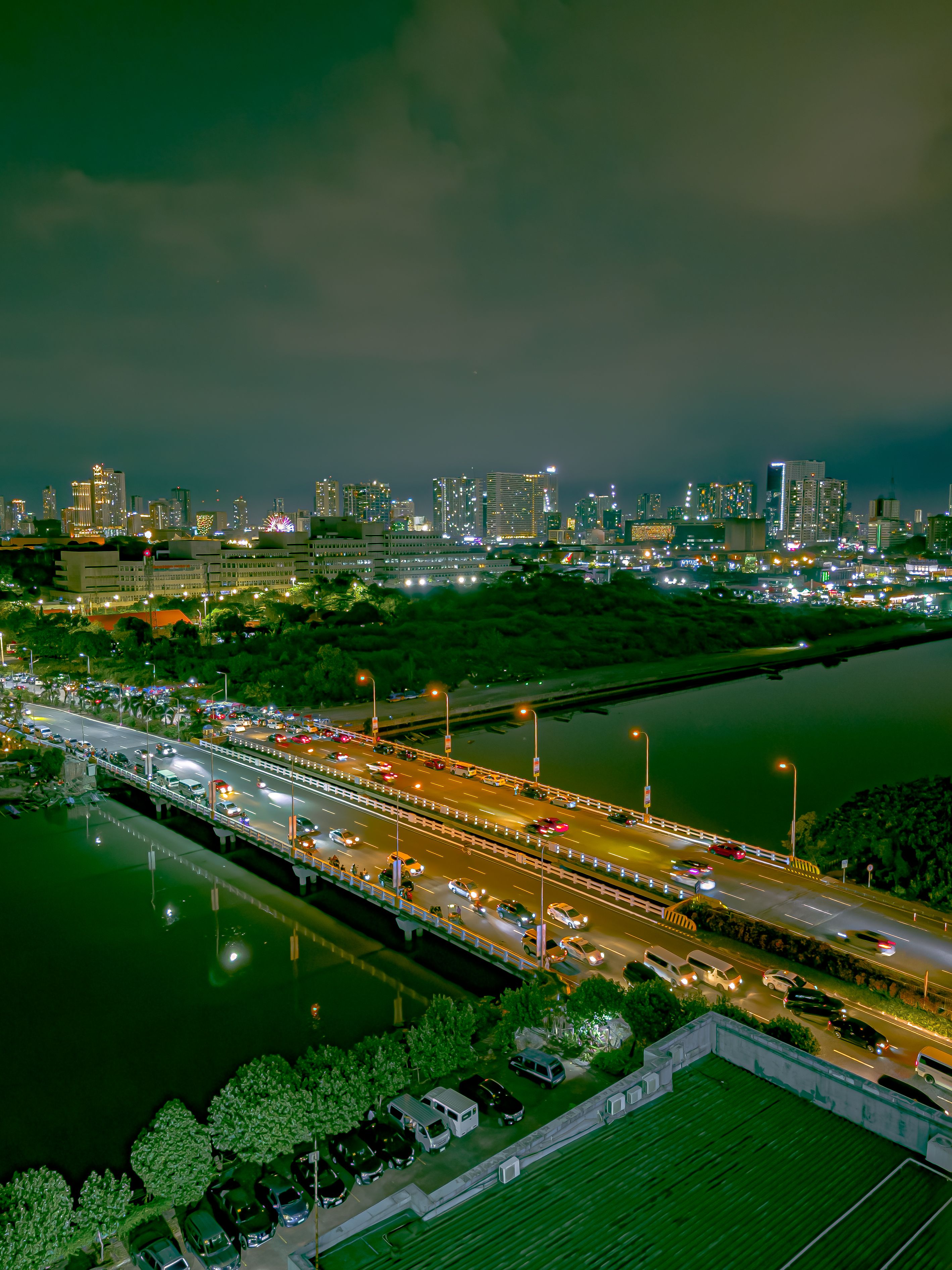 Bridge on River in Pasay in Philippines in Evening · Free Stock Photo