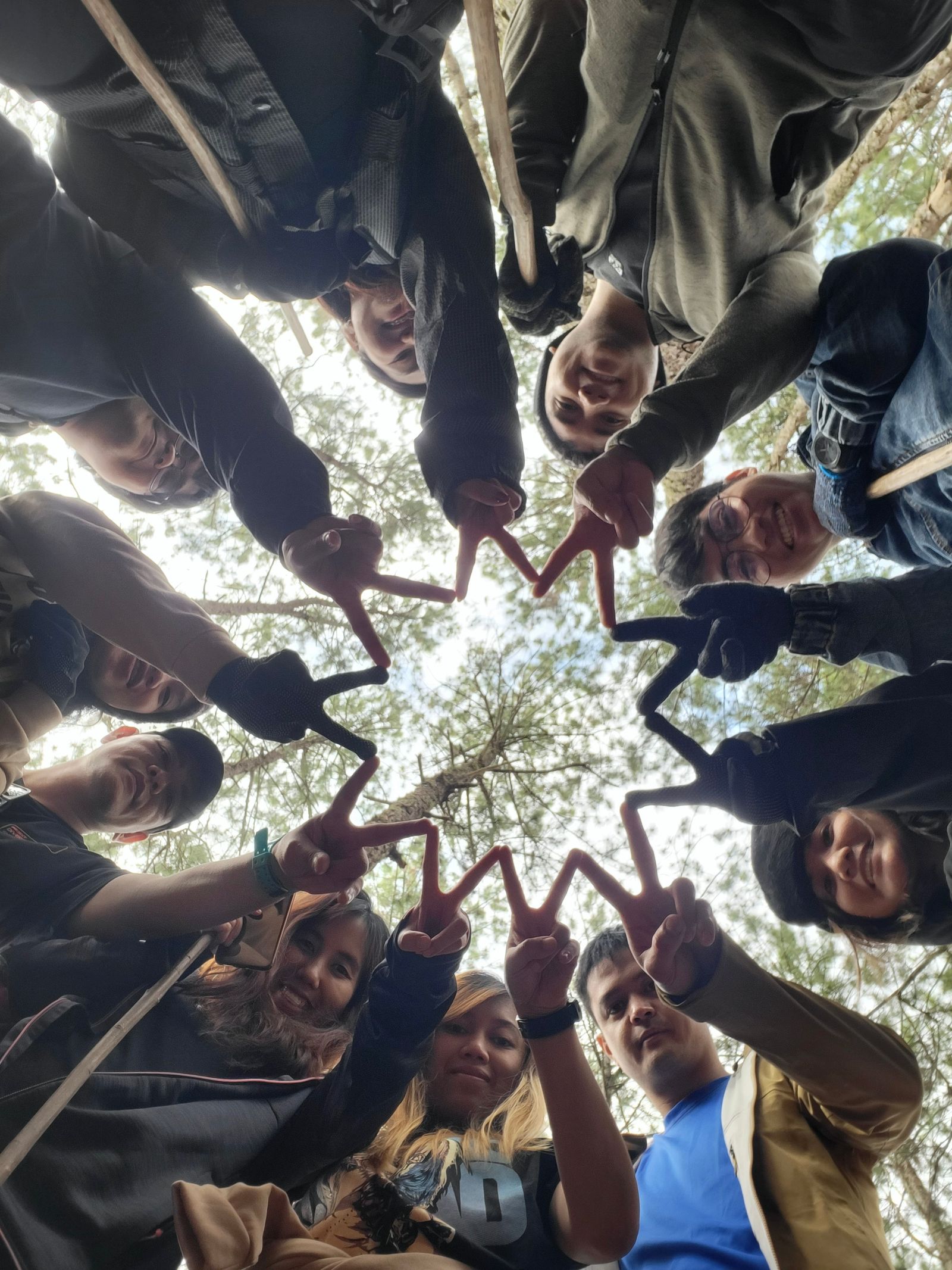 People Coming Together Photos, Download The BEST Free People Coming ...