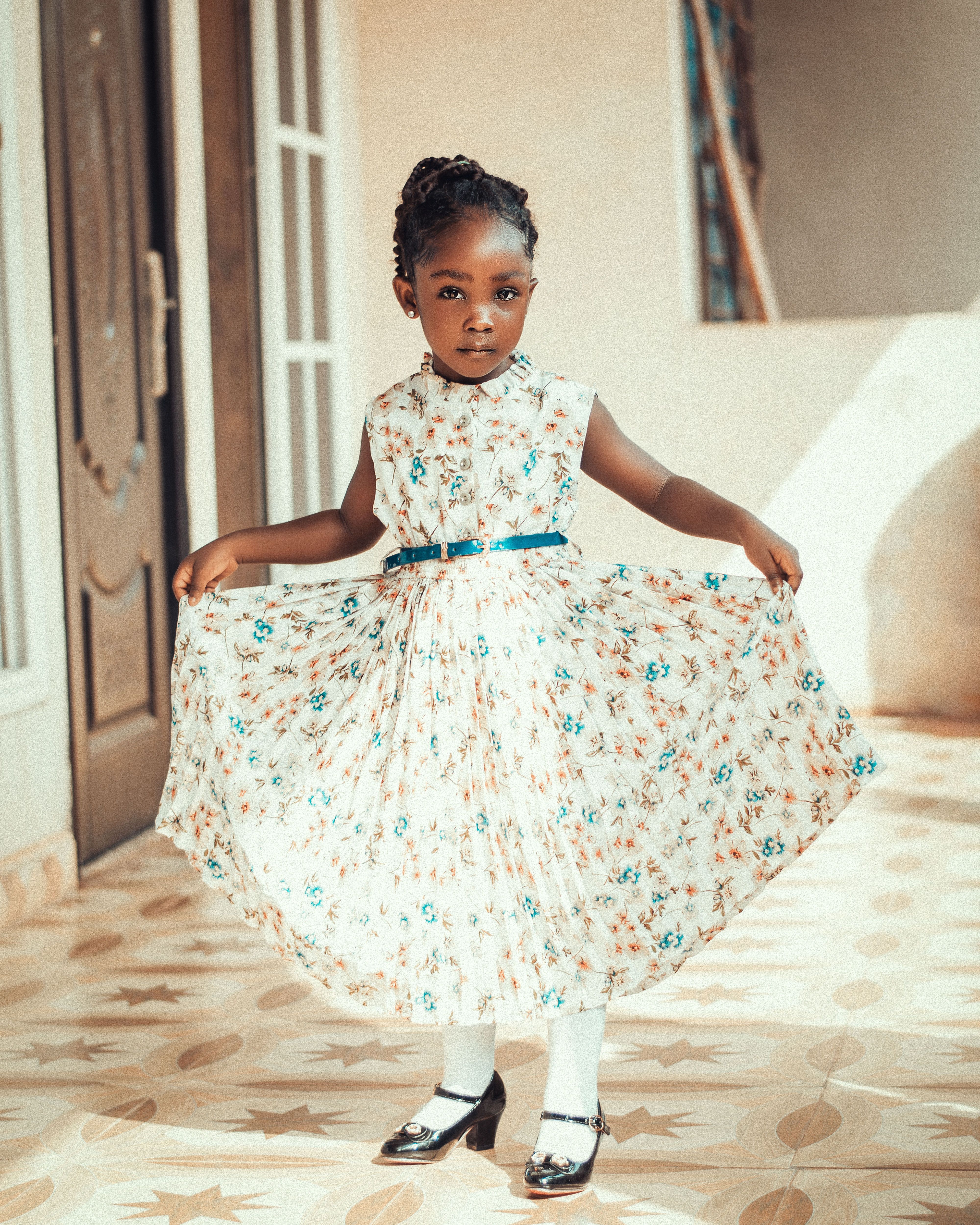 Girl in Dress · Free Stock Photo
