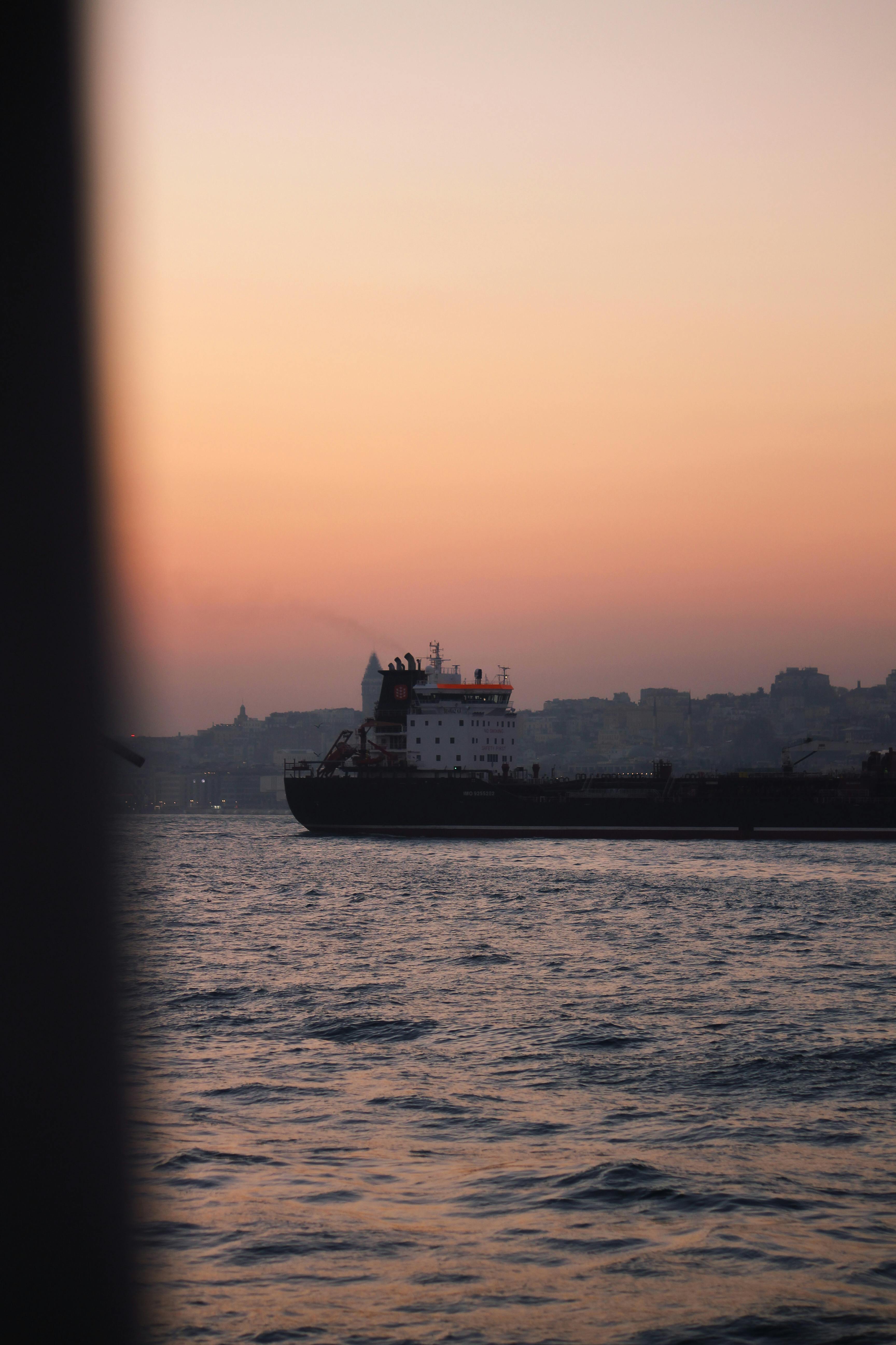 Ship Hull Photos, Download The BEST Free Ship Hull Stock Photos & HD Images