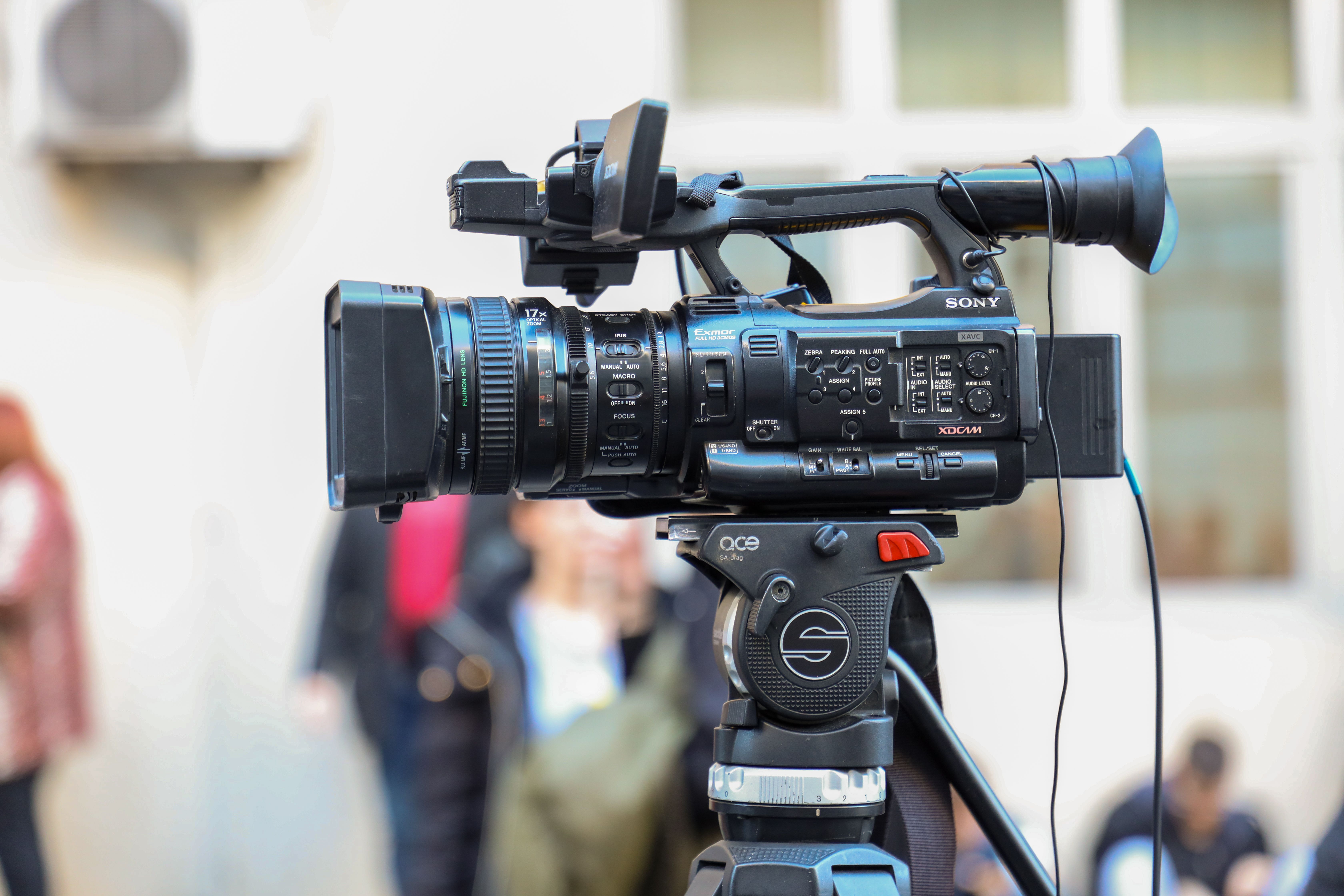 Foto de stock gratuita sobre ángulo de la cámara, audiovisual, camara ...