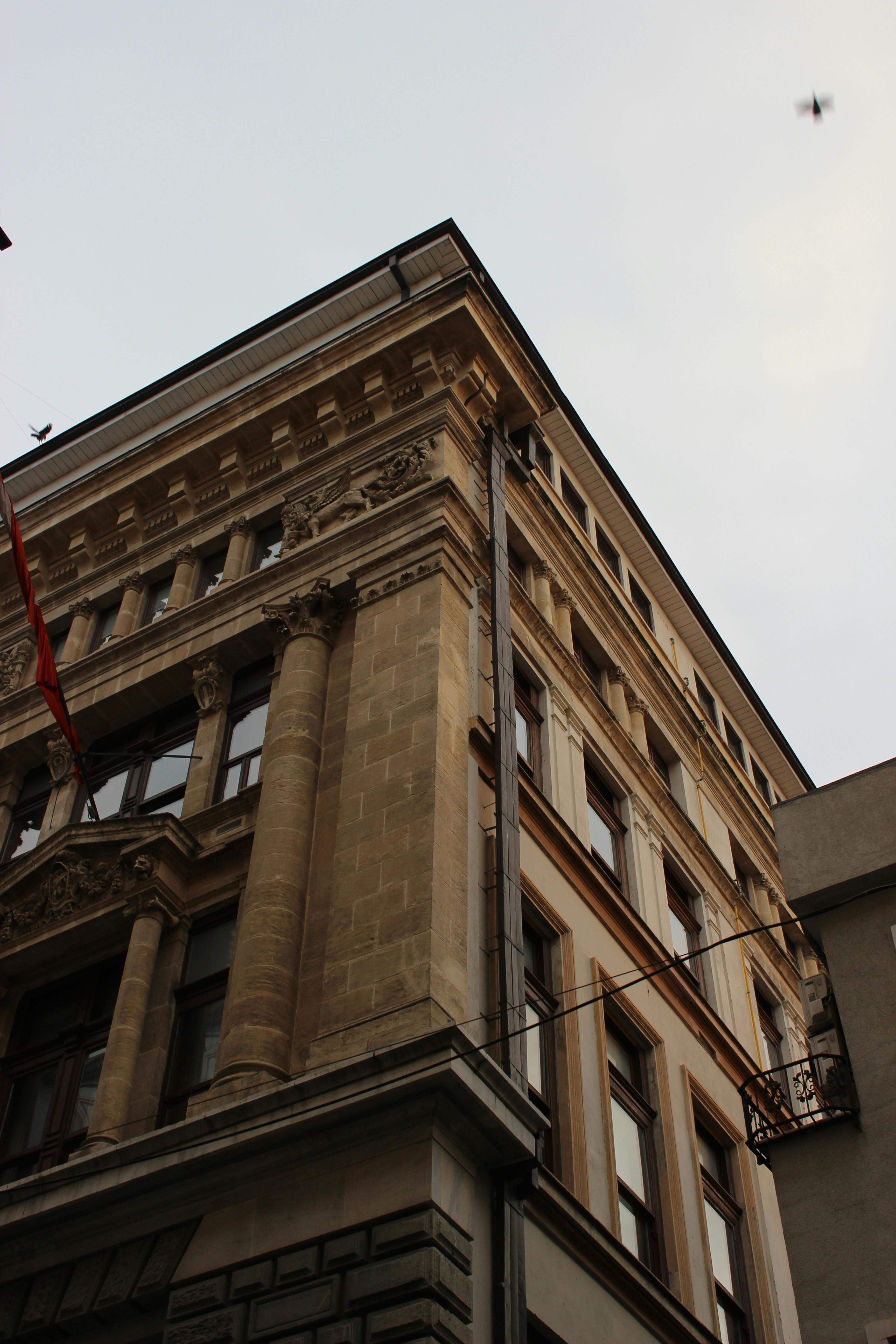 Majestic Building Facade · Free Stock Photo