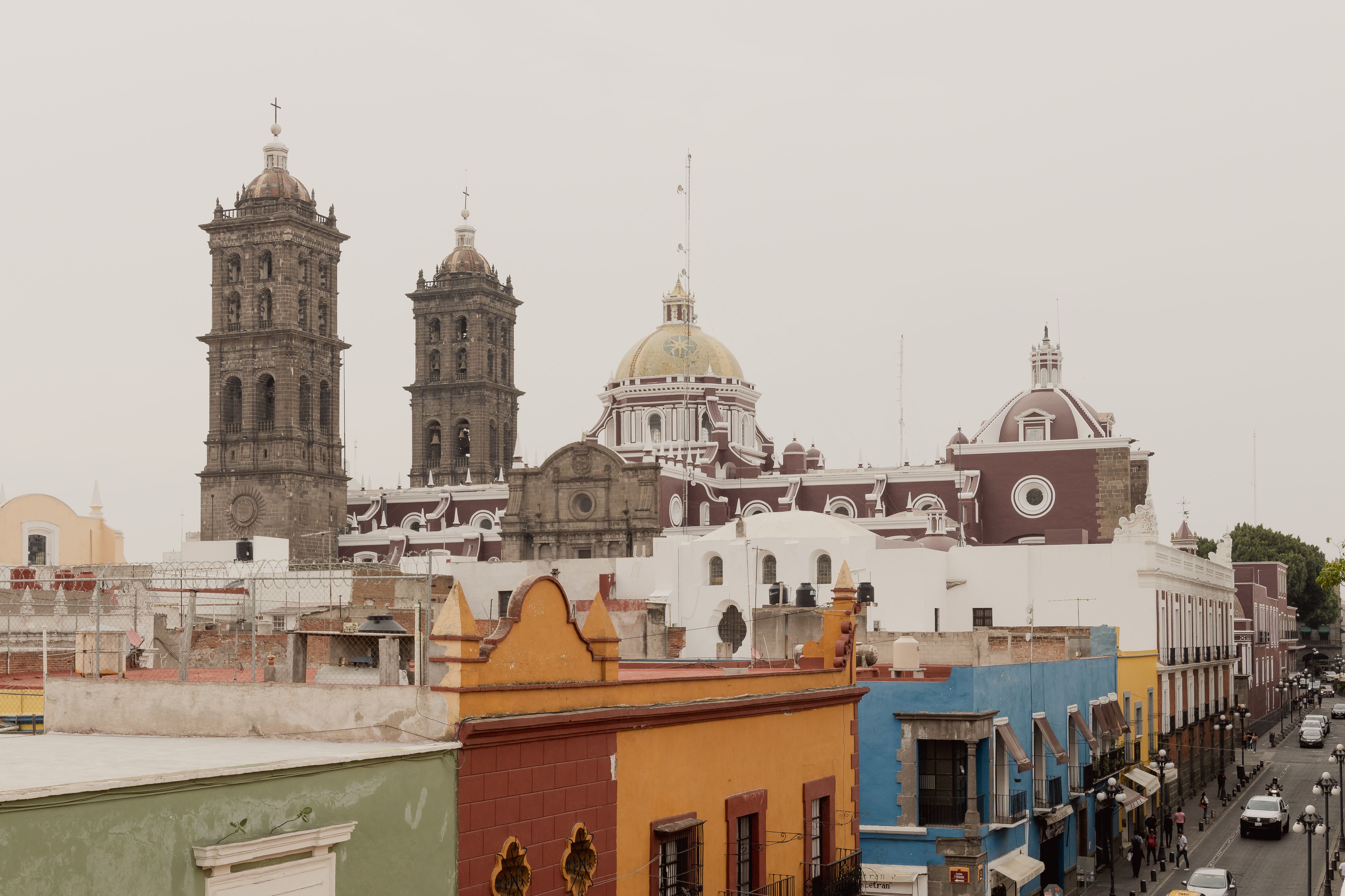 Catedral de Puebla en el Centro Histórico de Puebla, Puebla. México ...