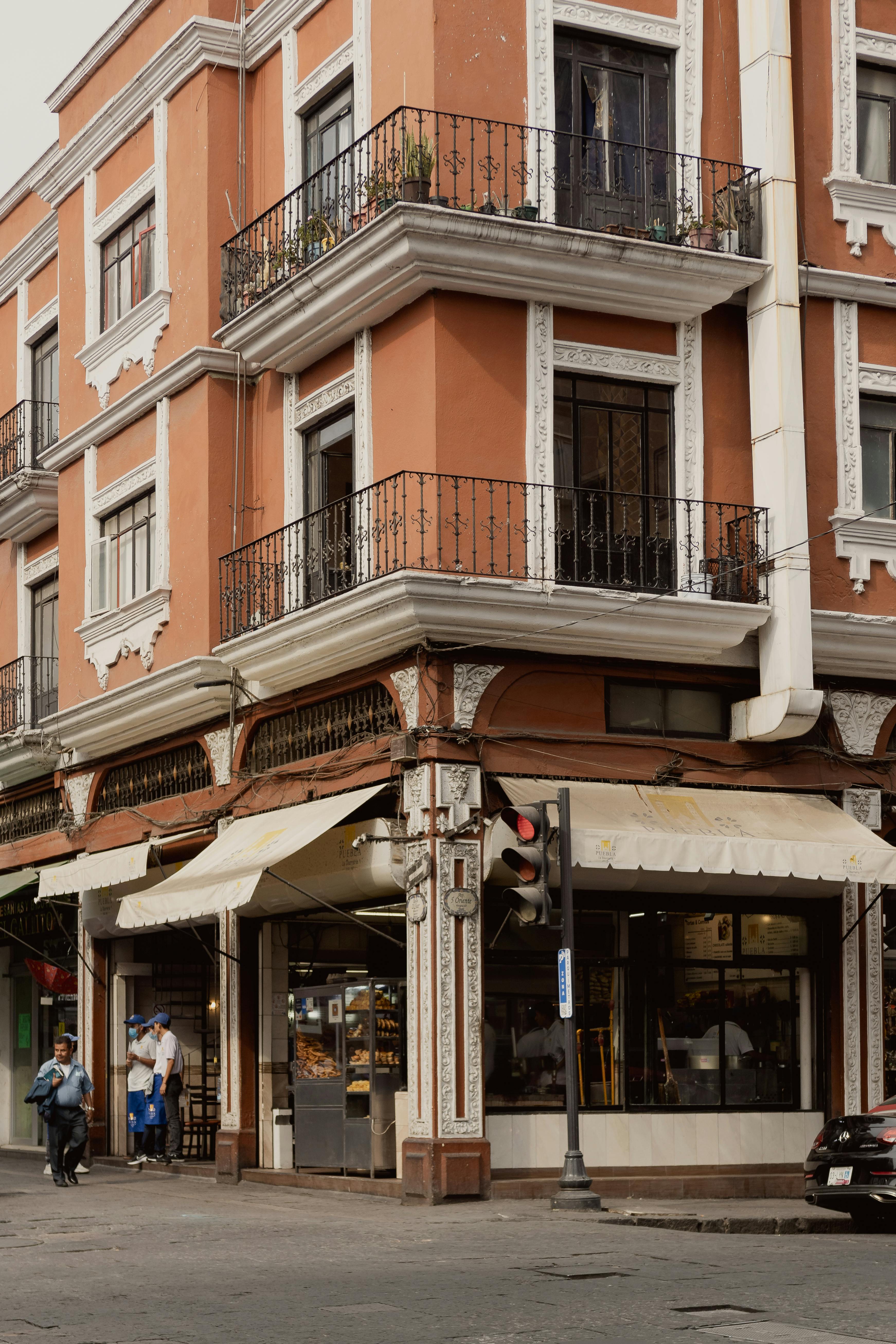 Store Corner Photos, Download The BEST Free Store Corner Stock Photos ...