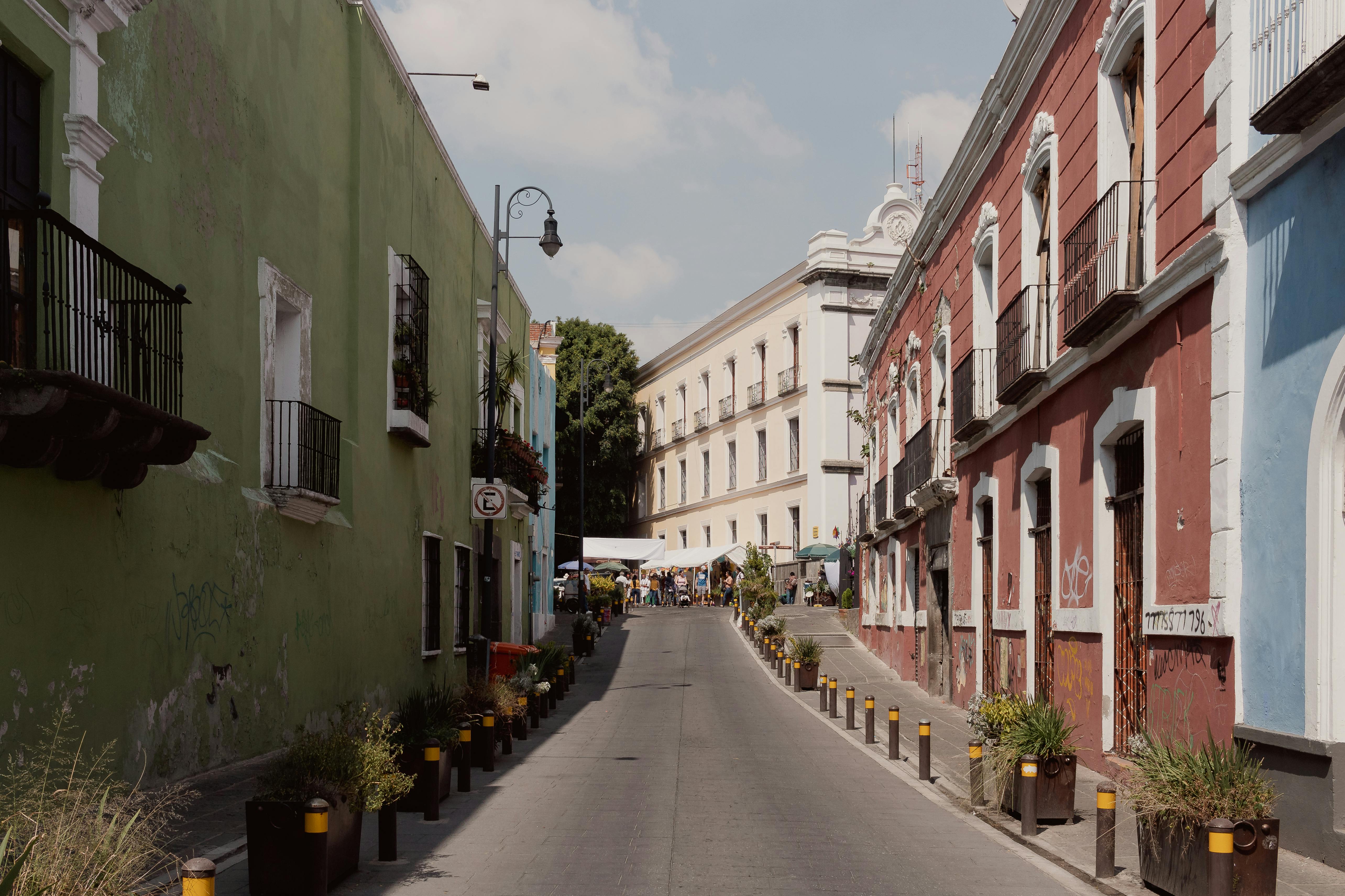 Calles del Centro Histórico de Puebla, Puebla. México · Free Stock Photo