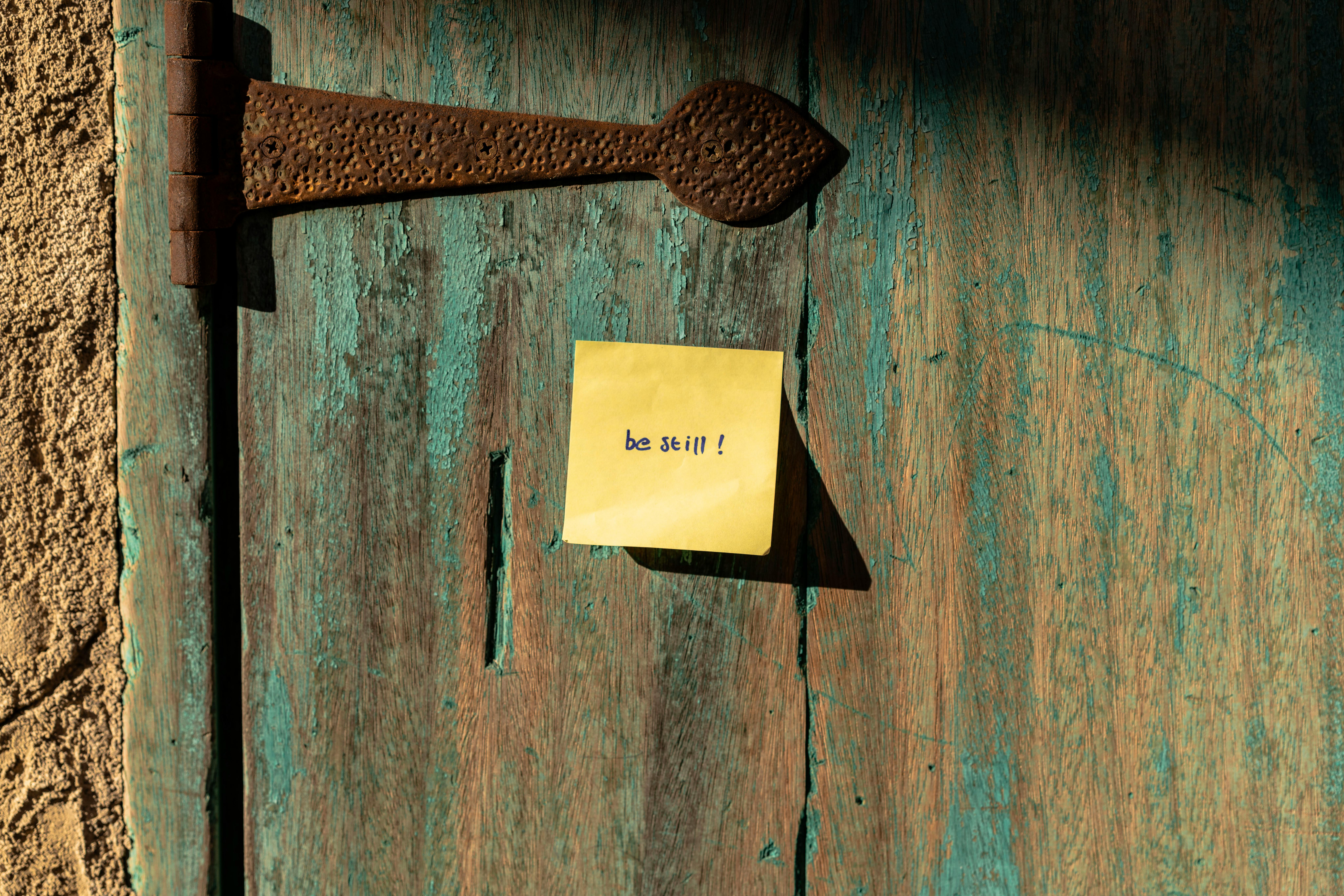 Sticky Notes On Door Photos, Download The BEST Free Sticky Notes On ...