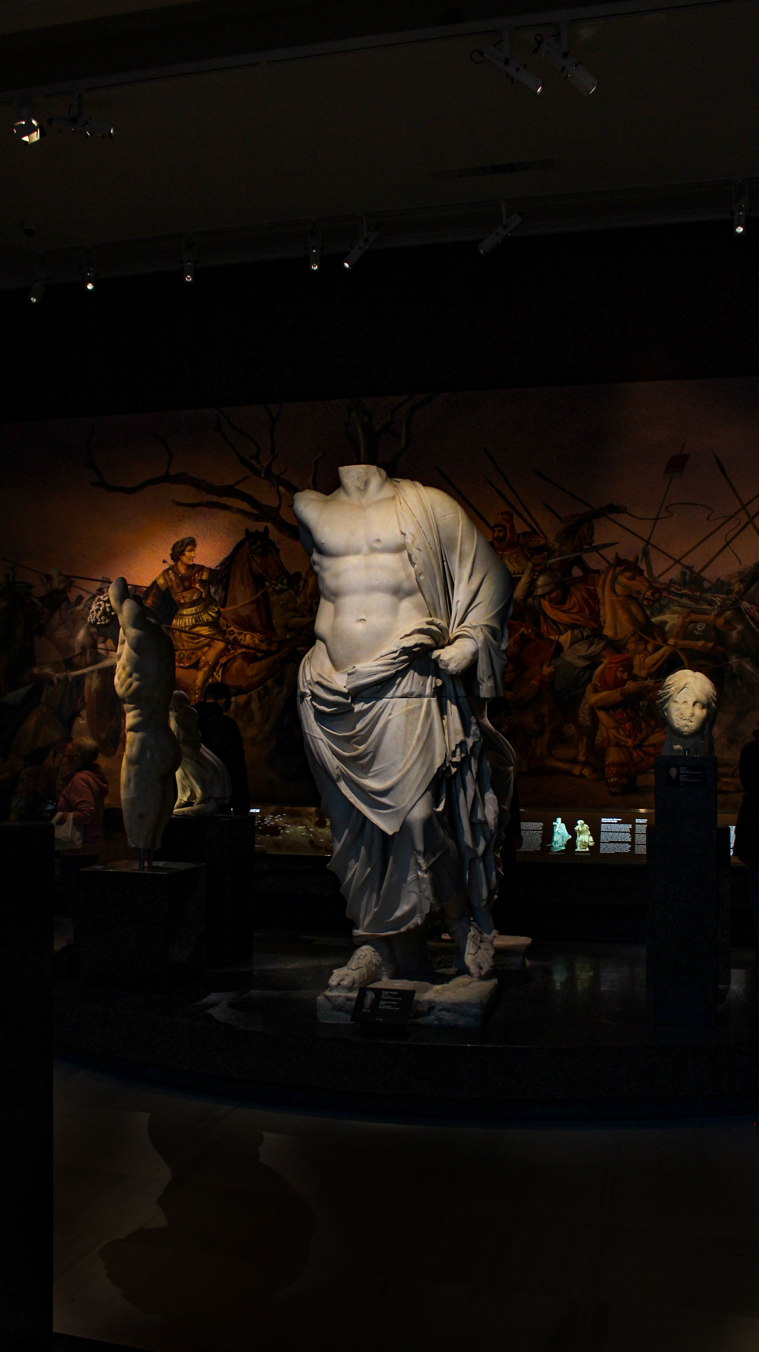 Headless Statue of a Muscular Man · Free Stock Photo