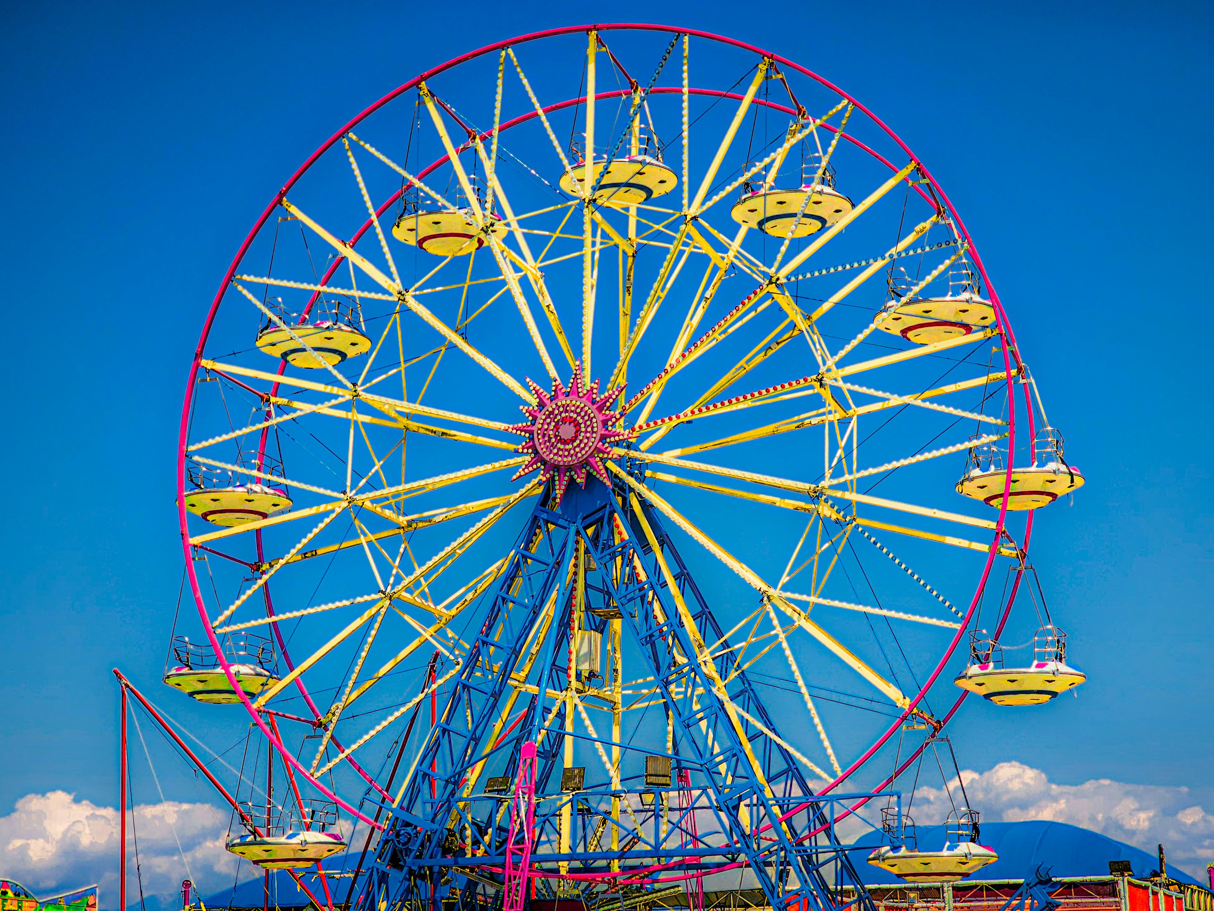 View of a Ferris Wheel · Free Stock Photo
