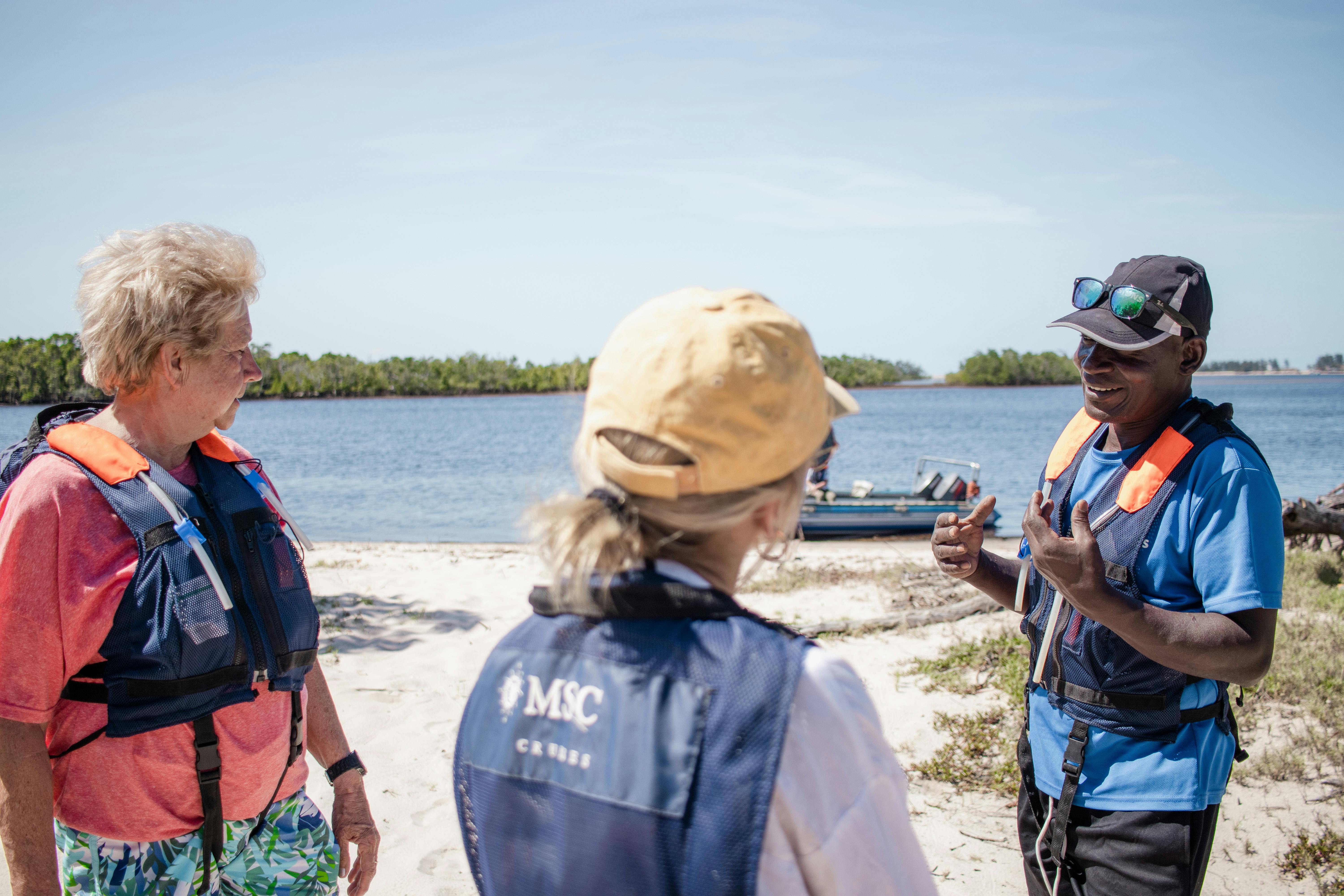 Man Woman Talking Boat Photos, Download The BEST Free Man Woman Talking ...