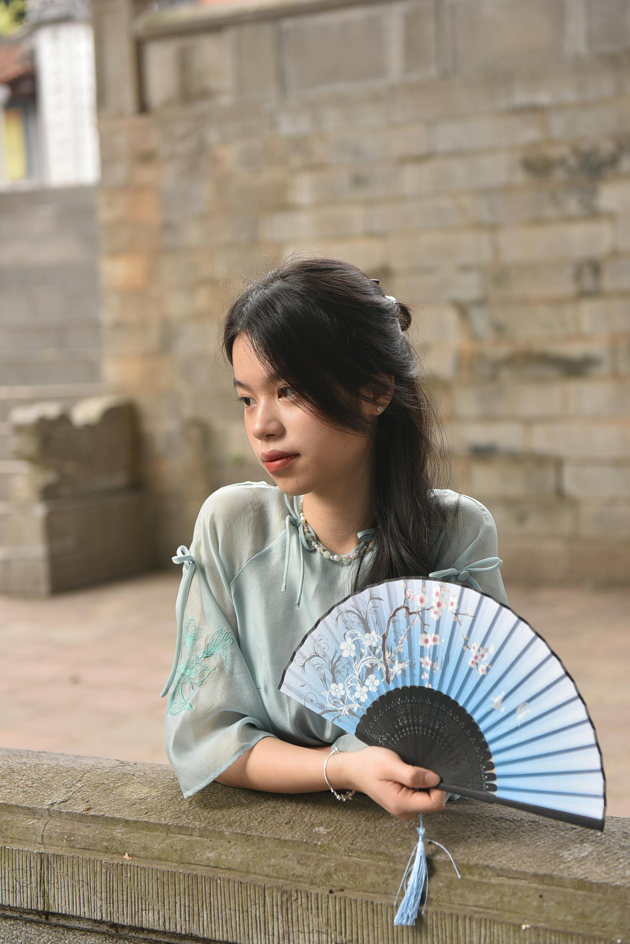 Angry Fan Photos, Download The BEST Free Angry Fan Stock Photos & HD Images