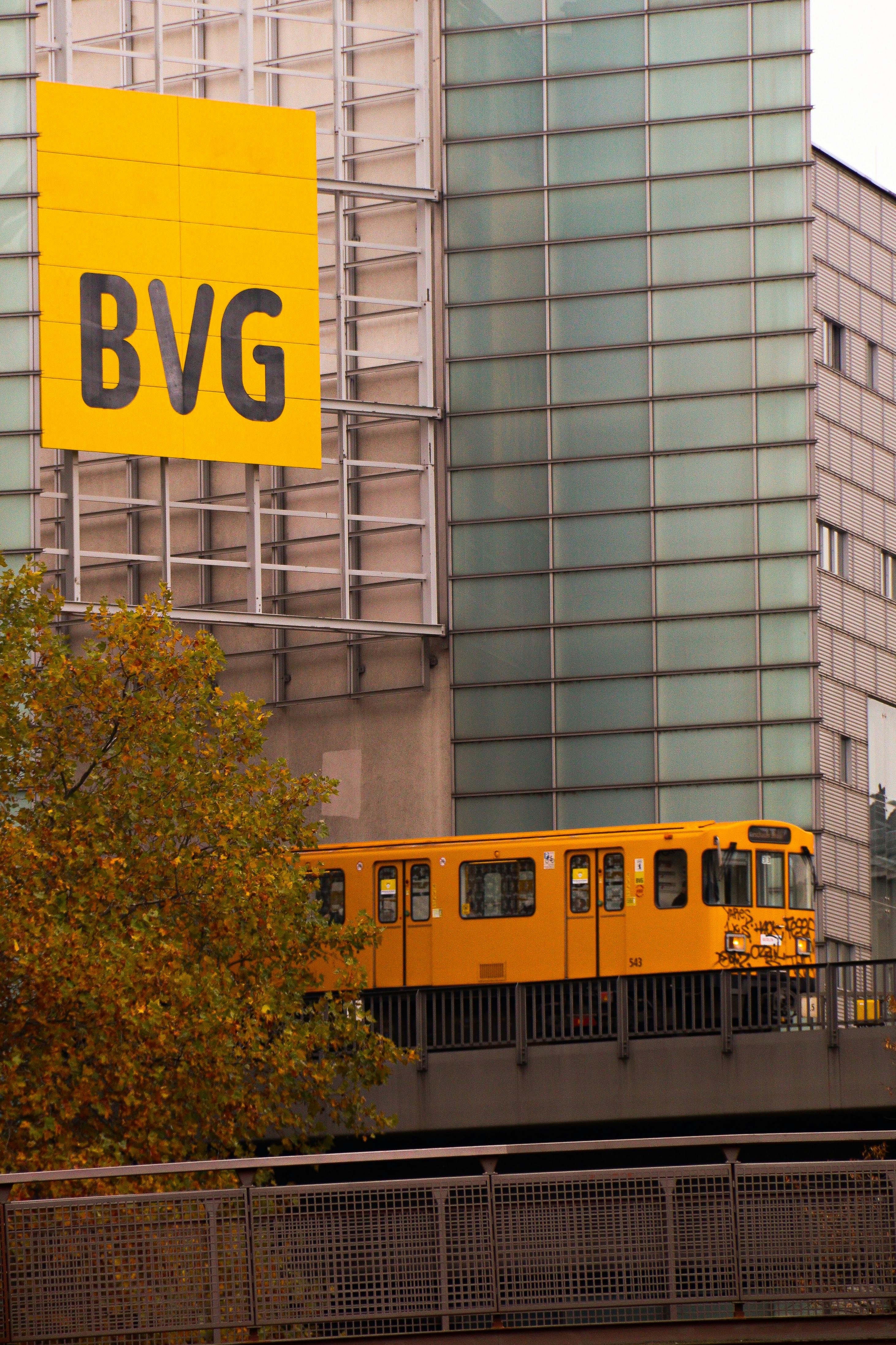 BVG Logo on Wall in Berlin · Free Stock Photo